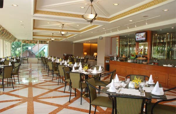 Waterside Cafe - Taj Banjara, Banjara Hills, Hyderabad | Zomato