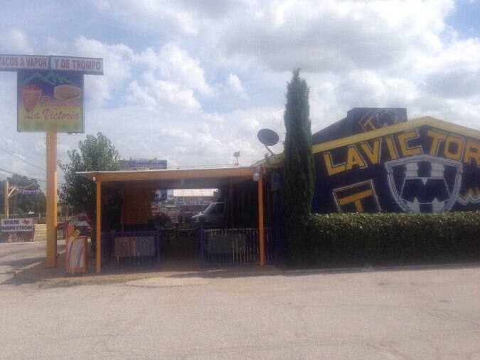 Taqueria la Victoria Menu, Menu for Taqueria la Victoria, Oak Cliff ...