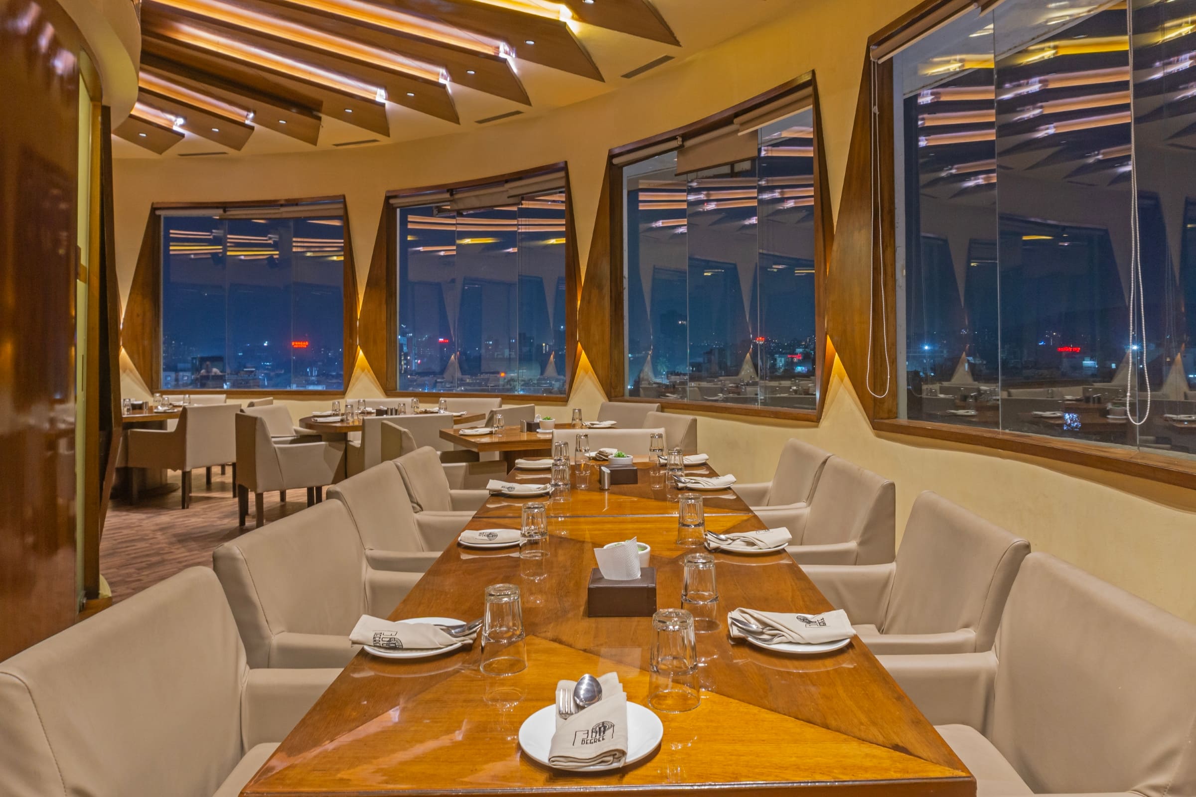 360 Degree - The Revolving Fine Dine Restaurant, Deccan Gymkhana, Pune ...