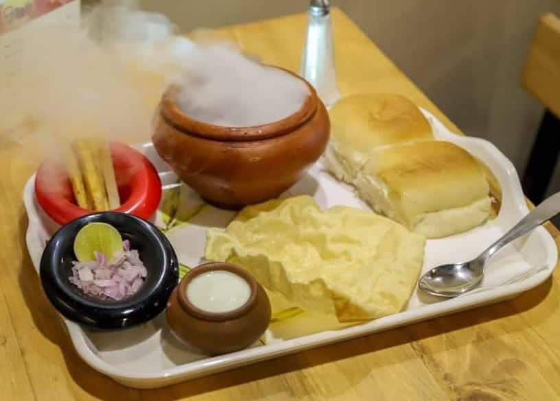 Gavran Kolsa Bhatti Misal, College Road order online - Zomato