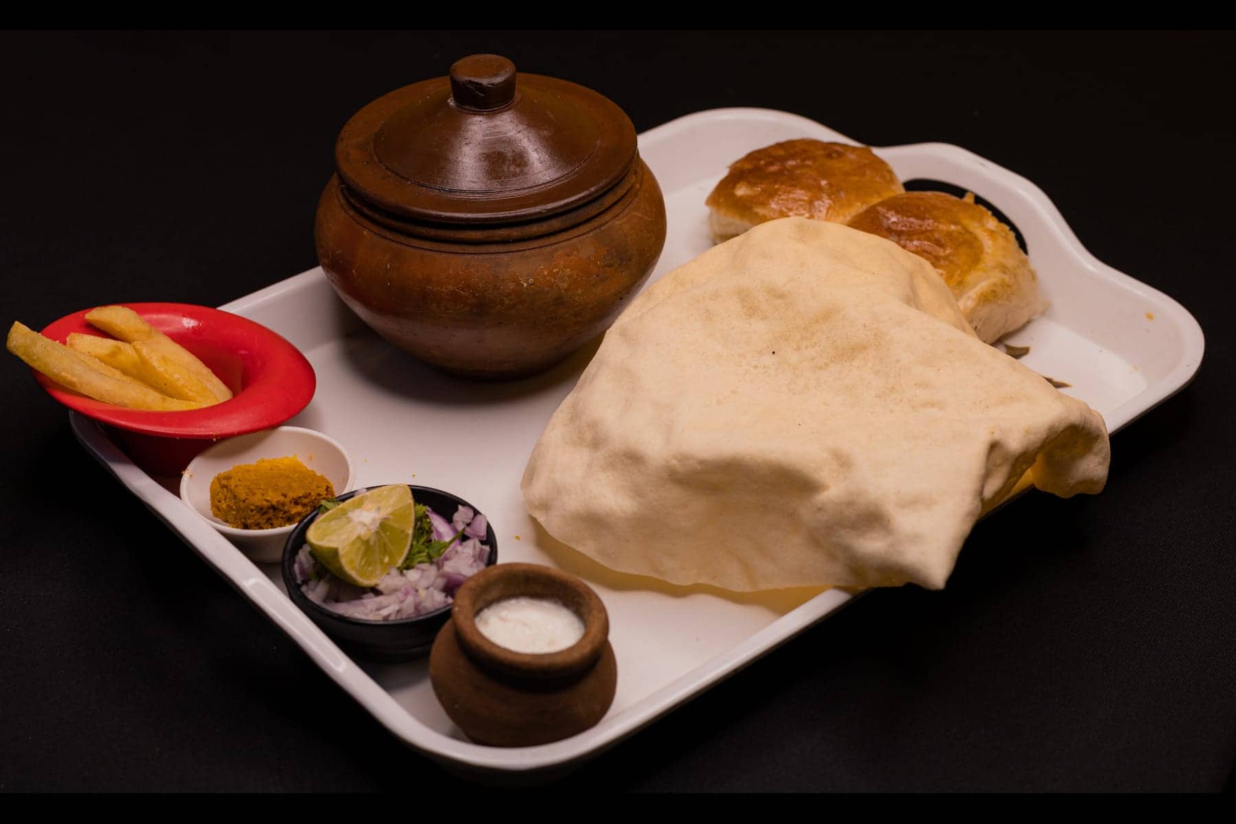 Gavran Kolsa Bhatti Misal, College Road order online - Zomato