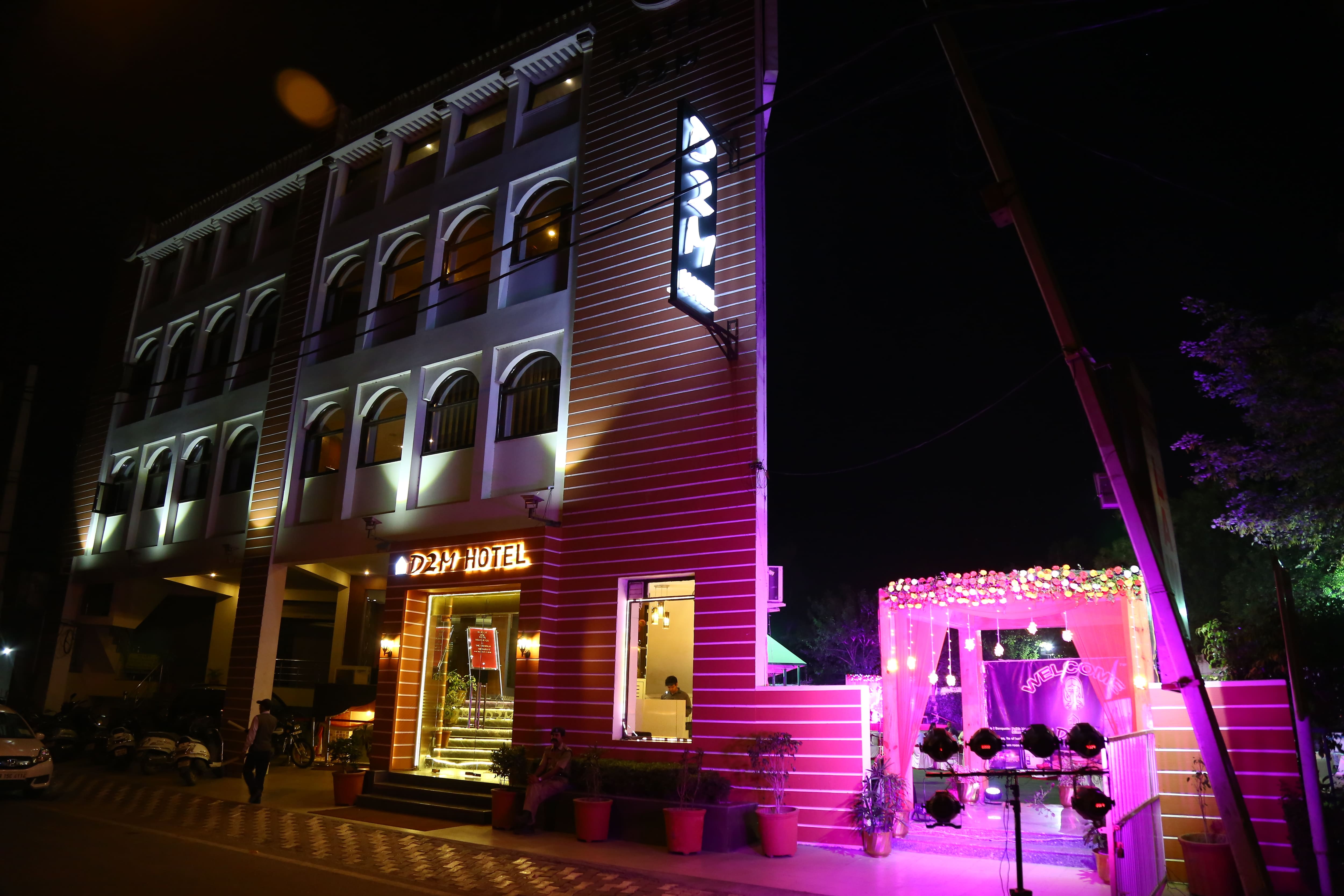 D2M Hotel & Restaurant, Rohtak Locality order online - Zomato