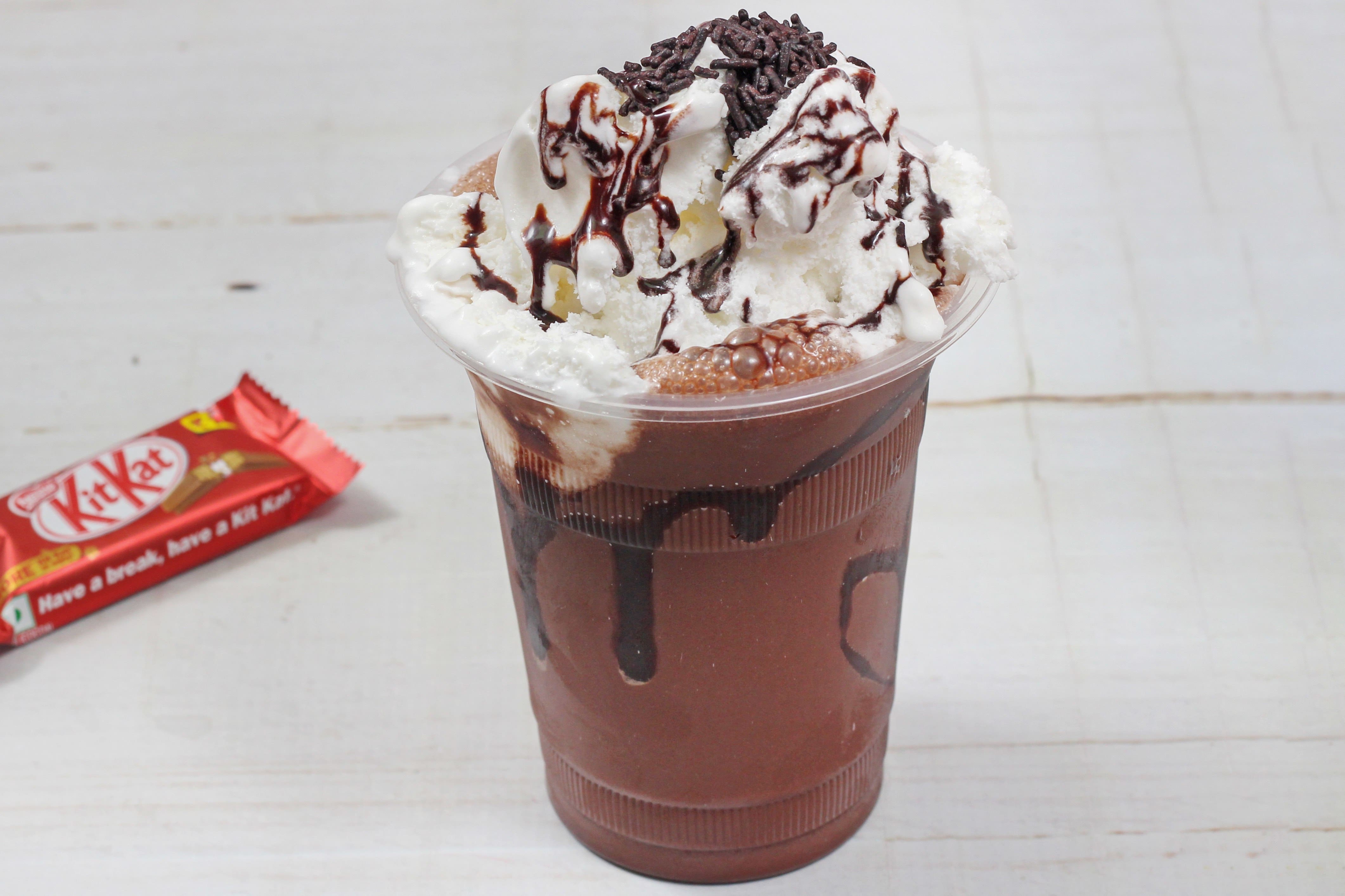 Ravi Fruit Juice & Shake Corner, Rangbari, Kota | Zomato