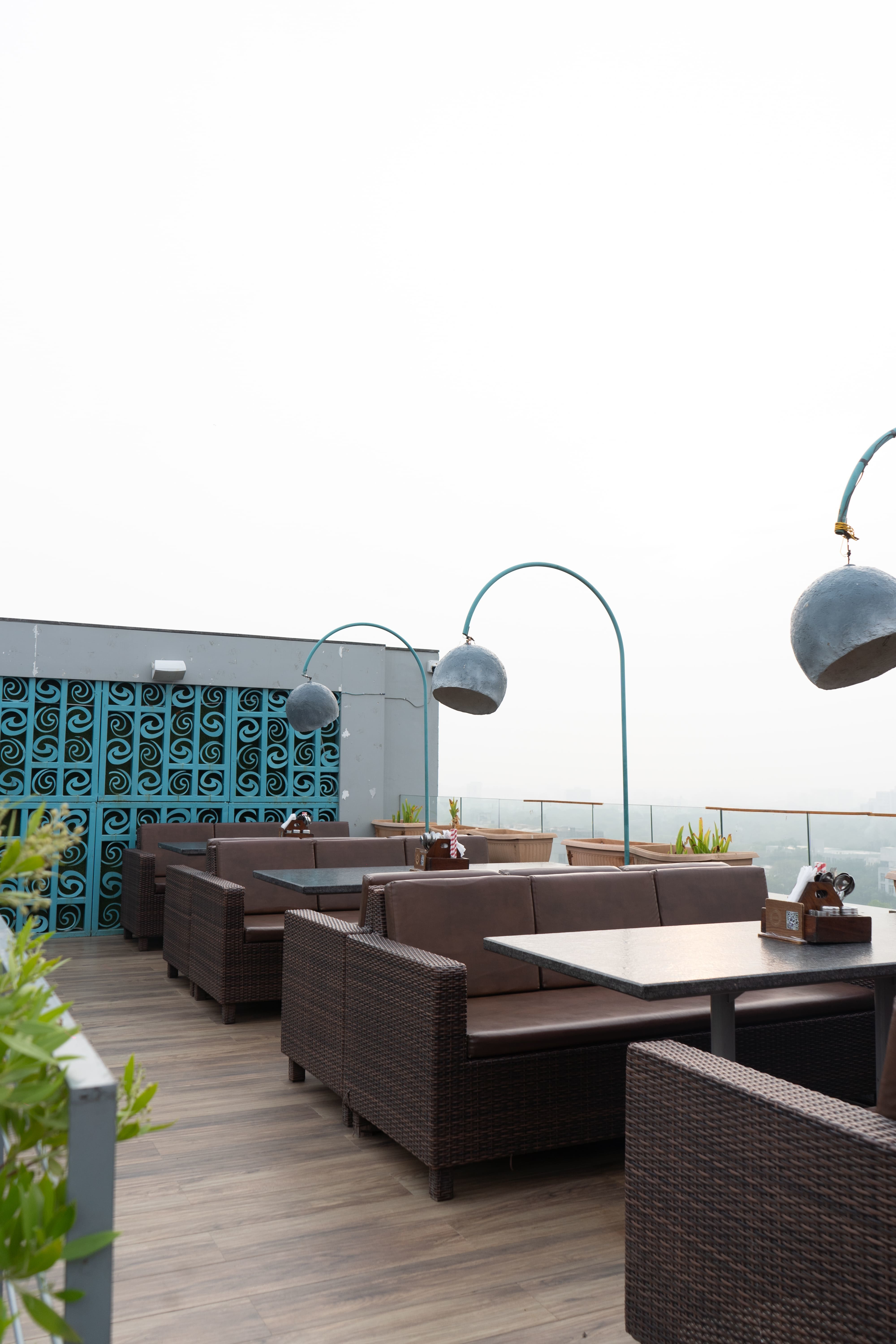 1989 By Sphere Lounge, Ambavadi, Ahmedabad | Zomato