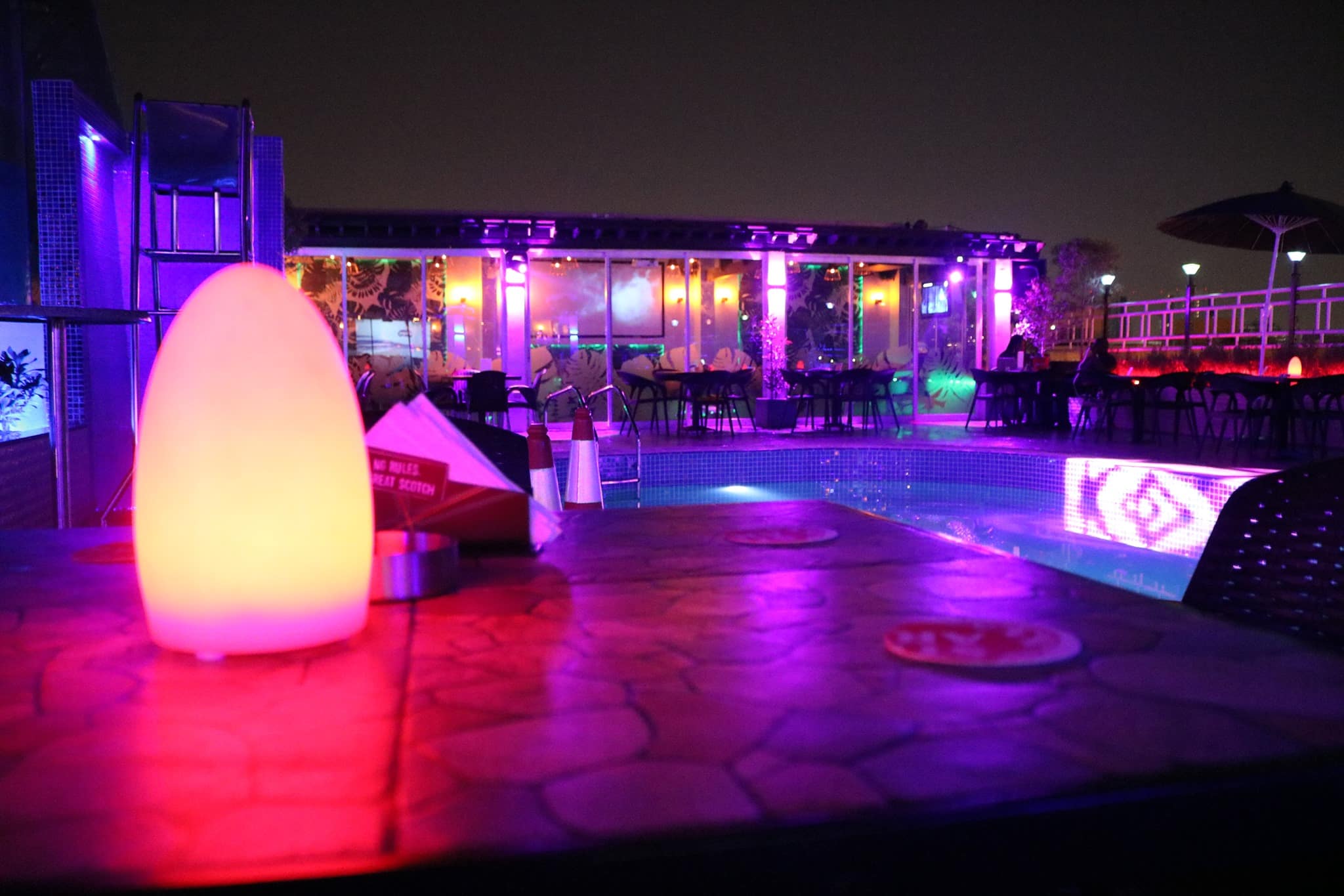 Cyclone Rooftop Bar - Fortune Grand Hotel, Al Muteena, Dubai | Zomato