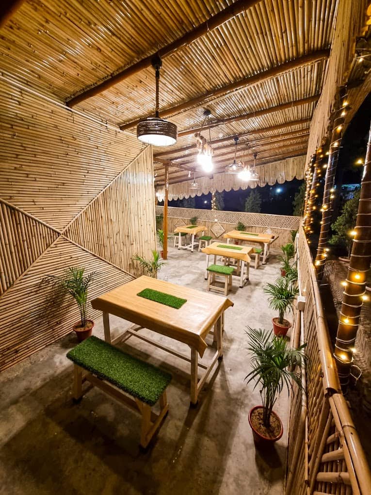 Book table and online reservation at The Baggicha Cafe, Geeta Nagar, Kanpur