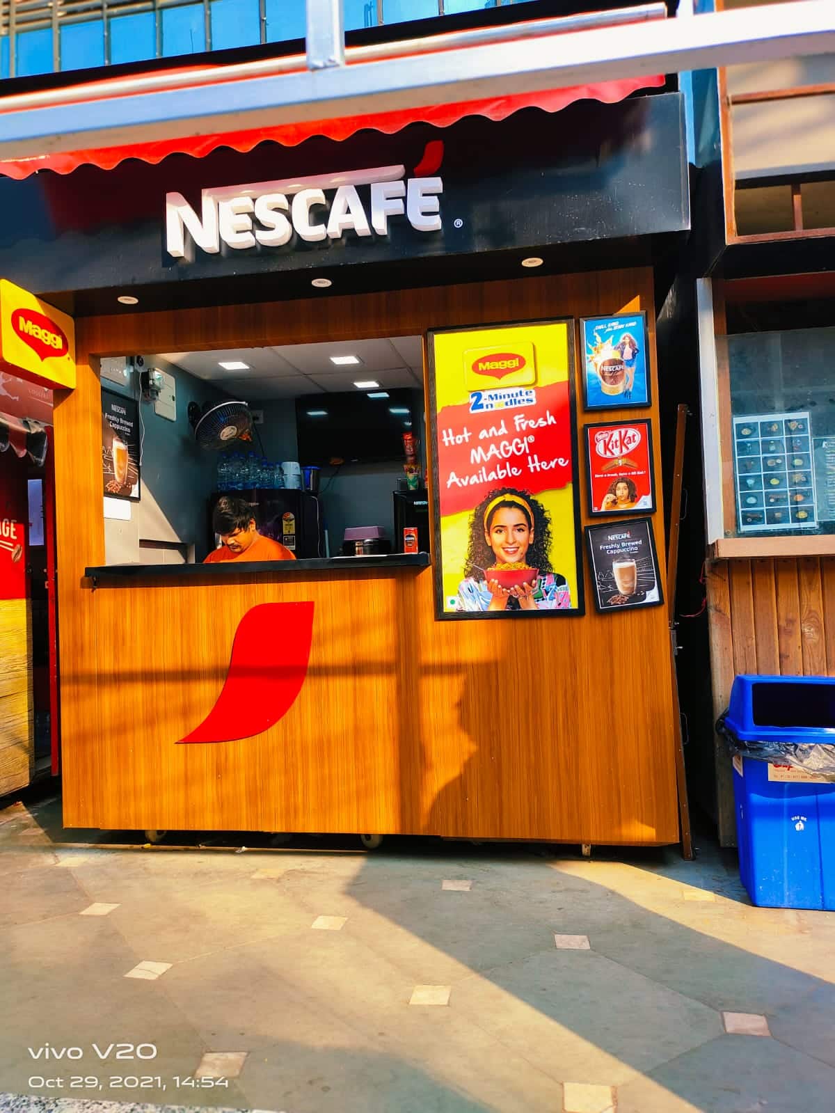 Maggi Point, Camac Street Area, Kolkata | Zomato