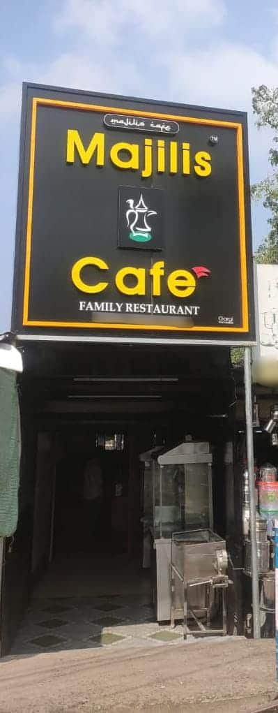 Majilis Cafe, Kayamkulam Locality order online - Zomato