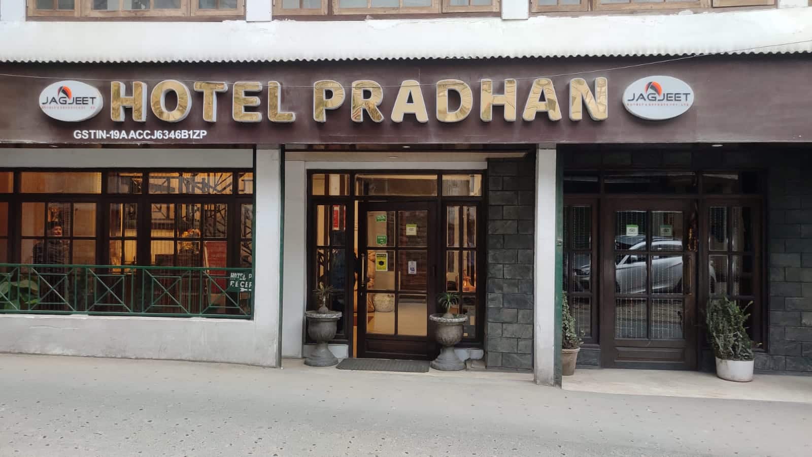 Jagjeet Hotel Pradhan, Limbugaon, Darjeeling | Zomato