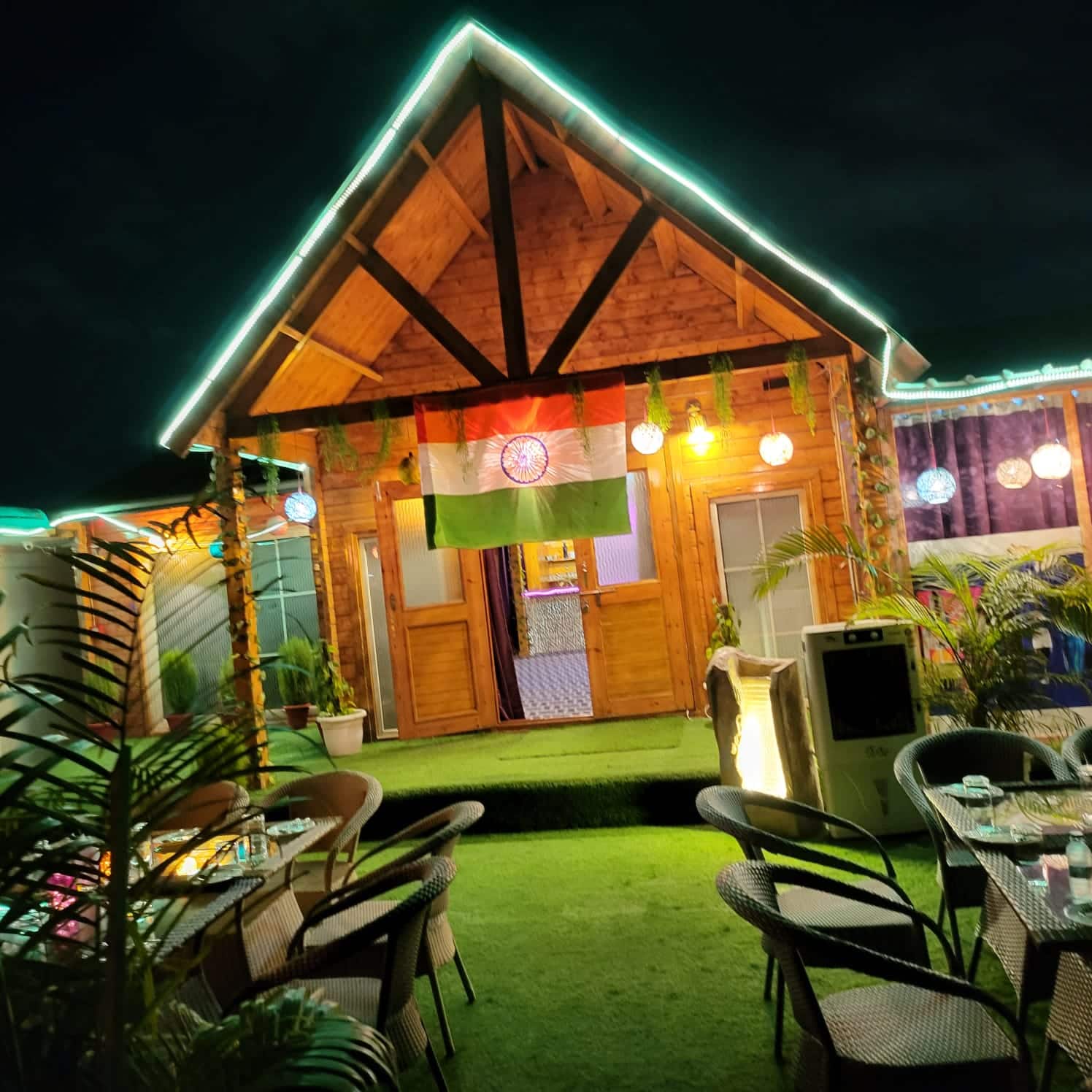 My Secret Place, Okhla Phase 1 order online - Zomato