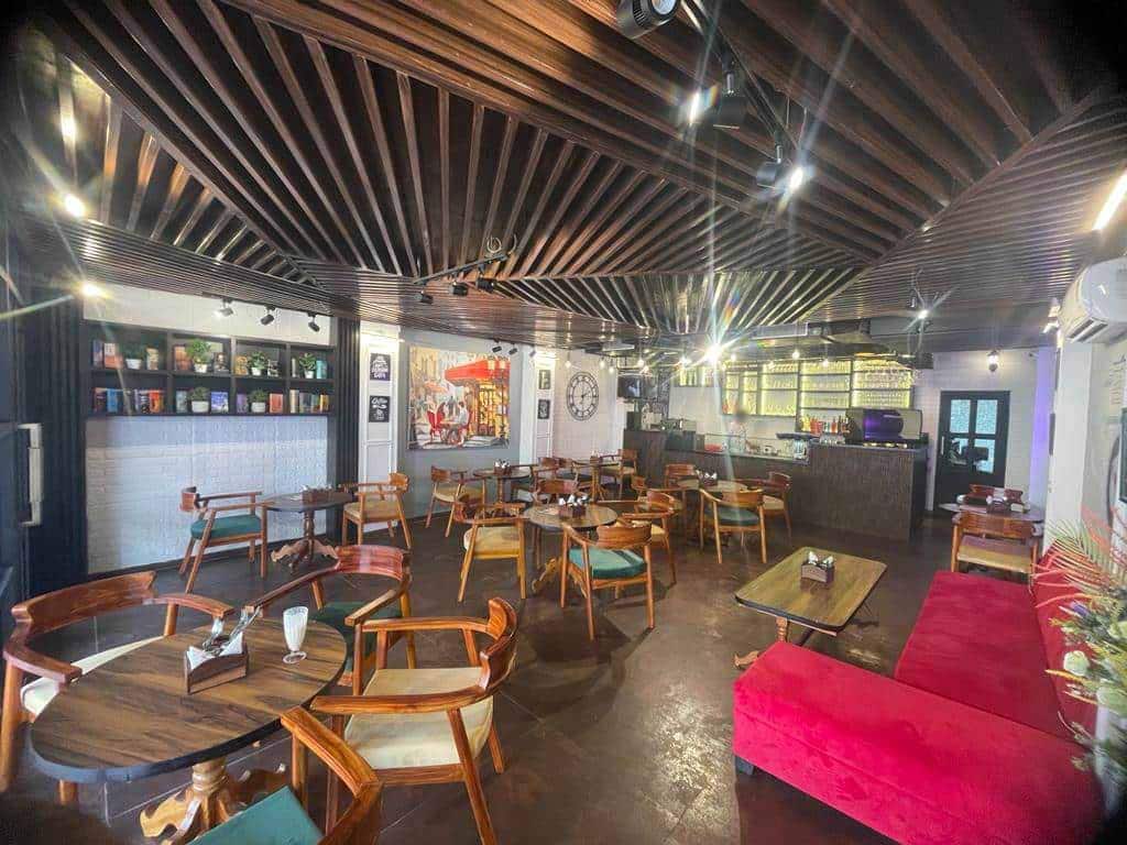 Book table and online reservation at Gazal Caffe & Ristretto, Mahanagar ...