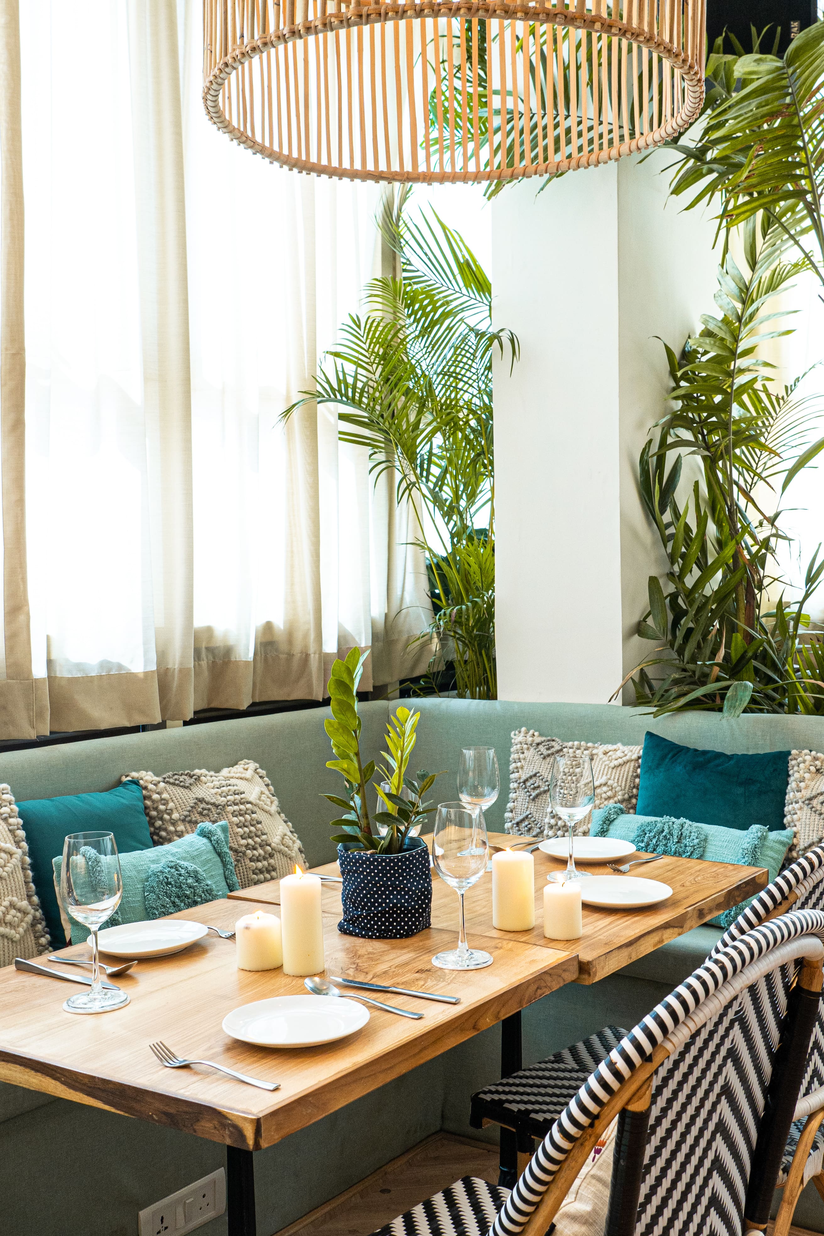 Demy, Lower Parel, Mumbai | Zomato