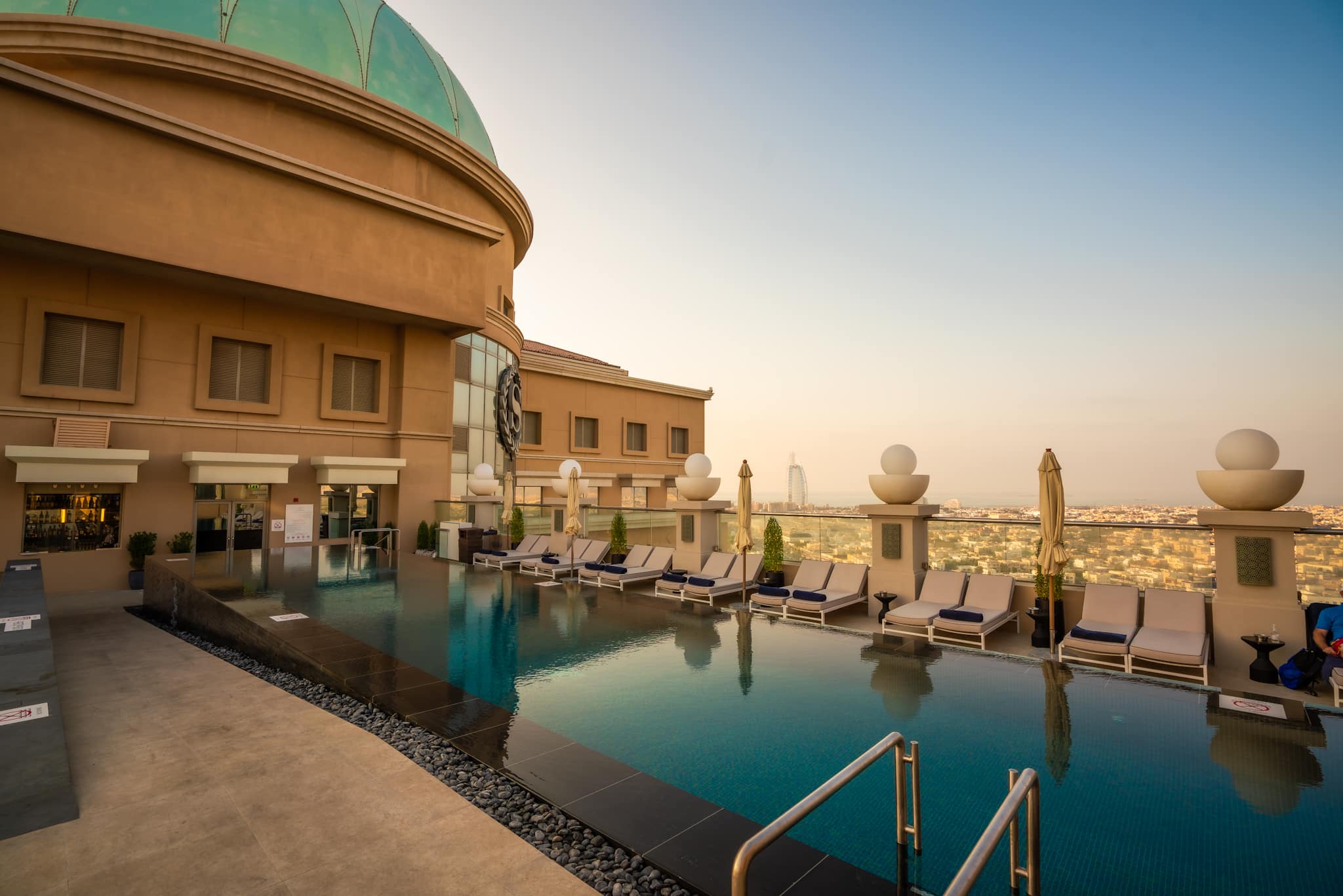 Sanctuary Pool Bar - Sheraton Dubai, Al Barsha, Dubai | Zomato