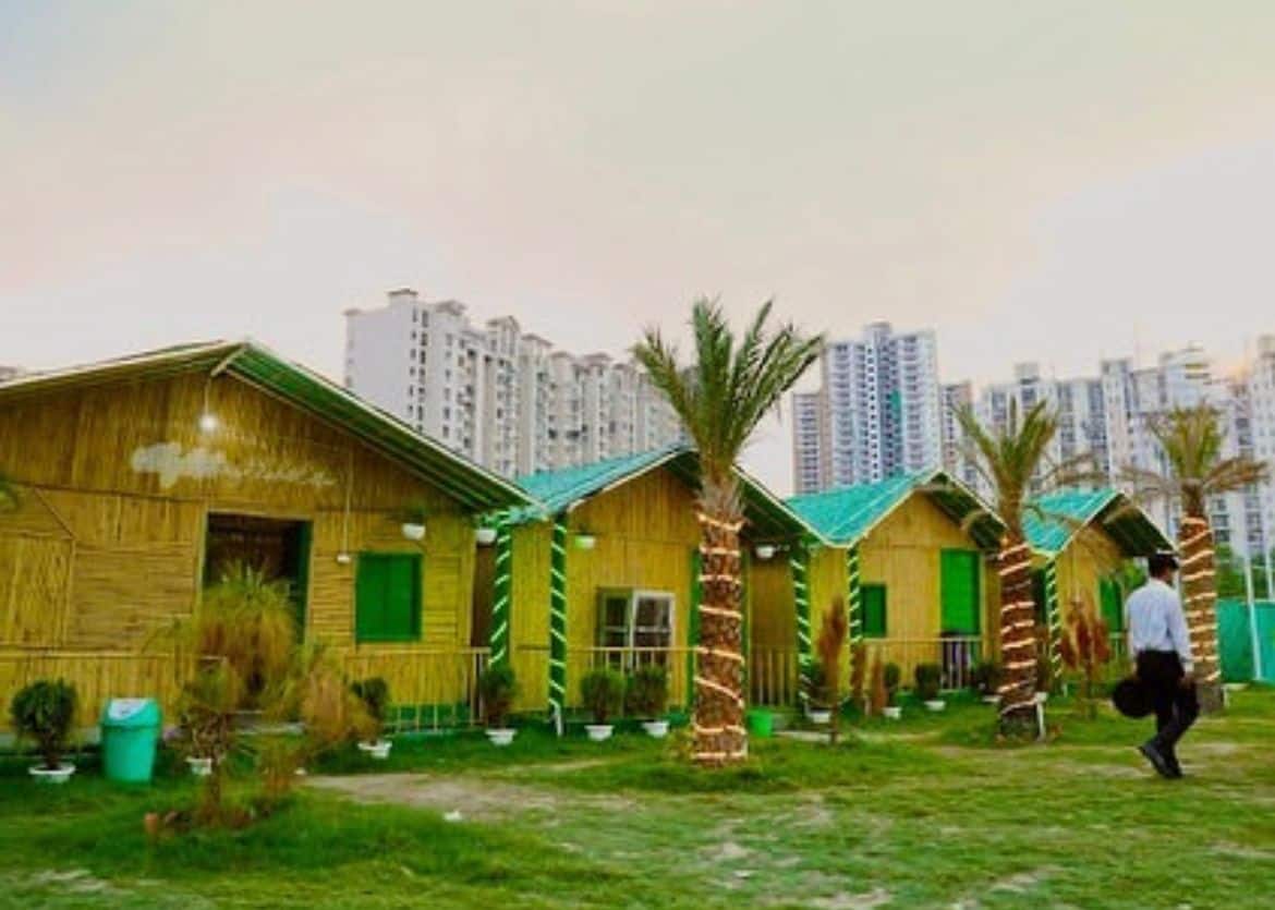 Book table and online reservation at Sky Riding Club & Cafe, Sector 75 ...