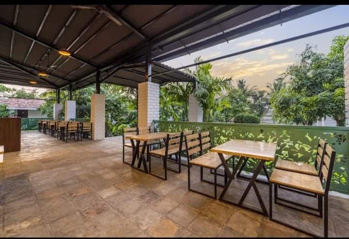 Coastal Grand, Navallur order online - Zomato