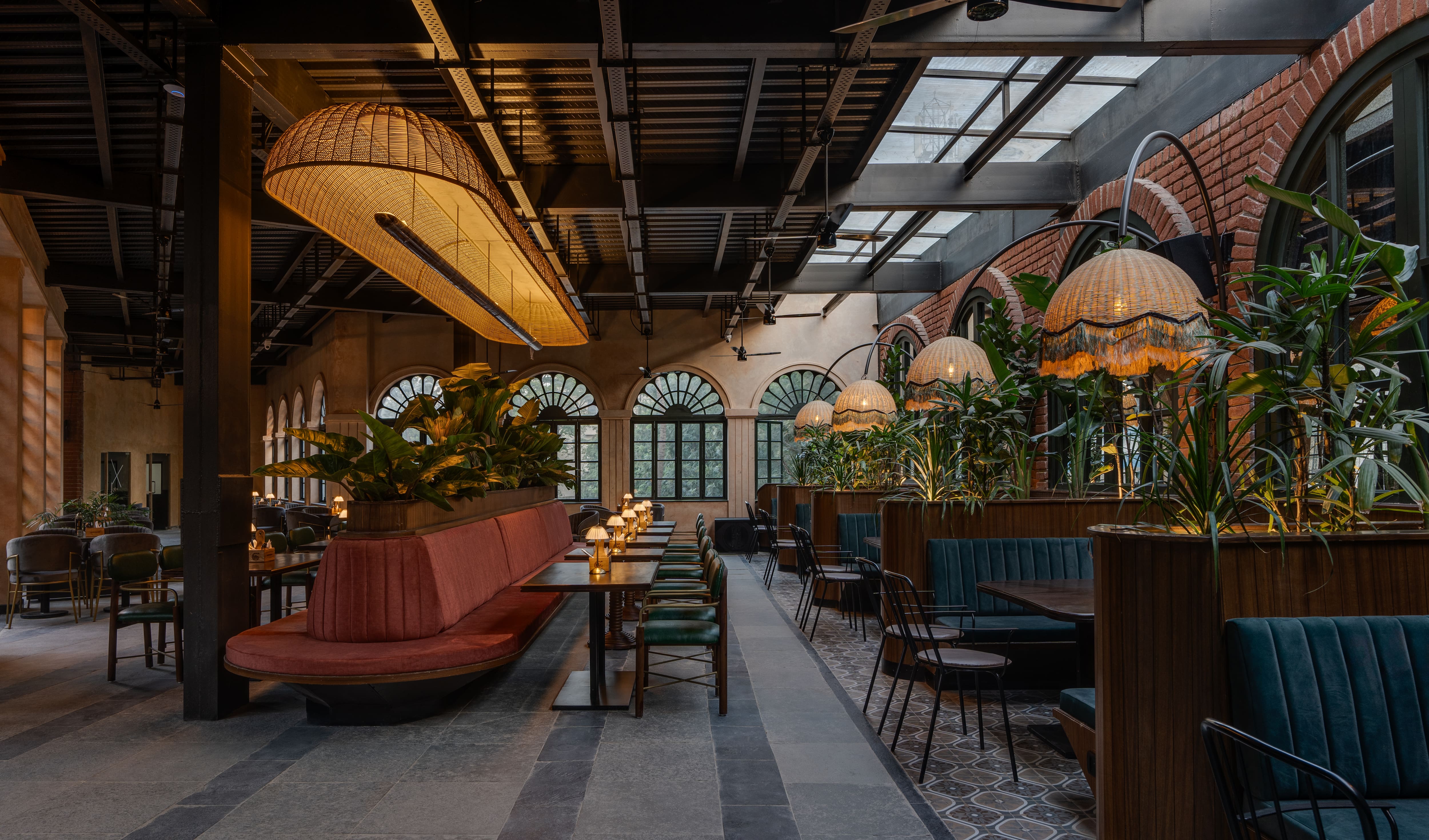 Book table and online reservation at BLR Brewing Co., Whitefield, Bangalore