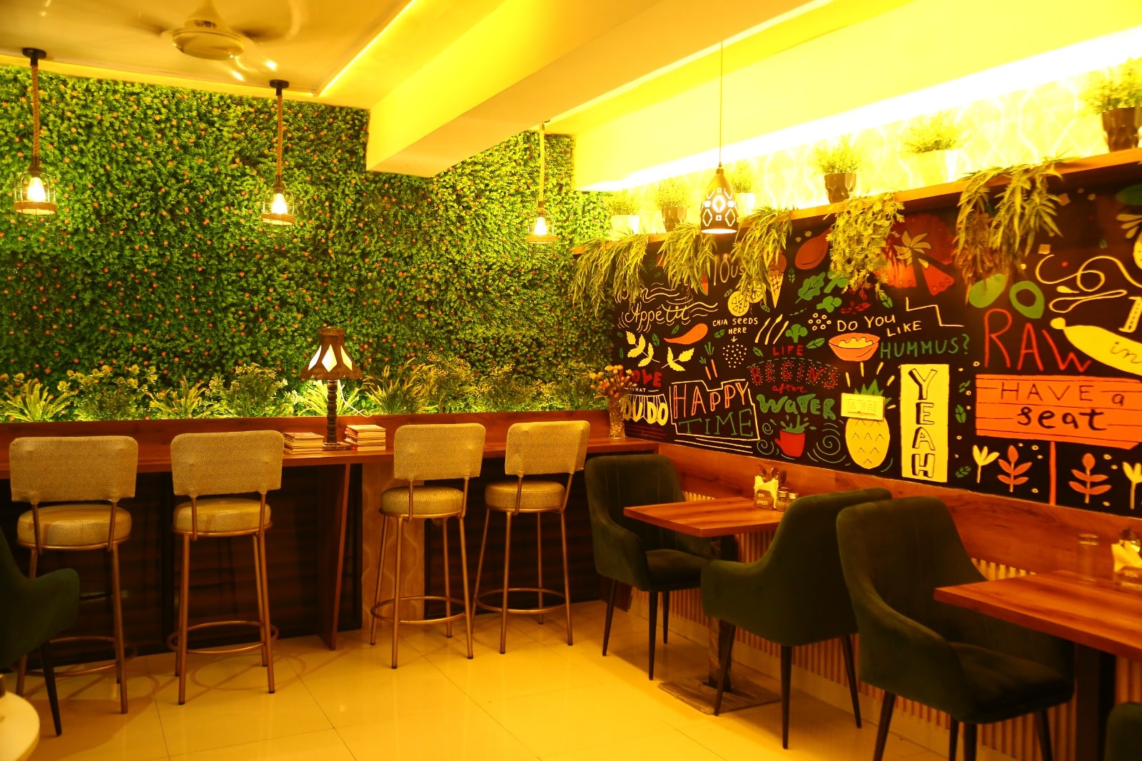 Eascarl Cafe, Raja Park order online - Zomato