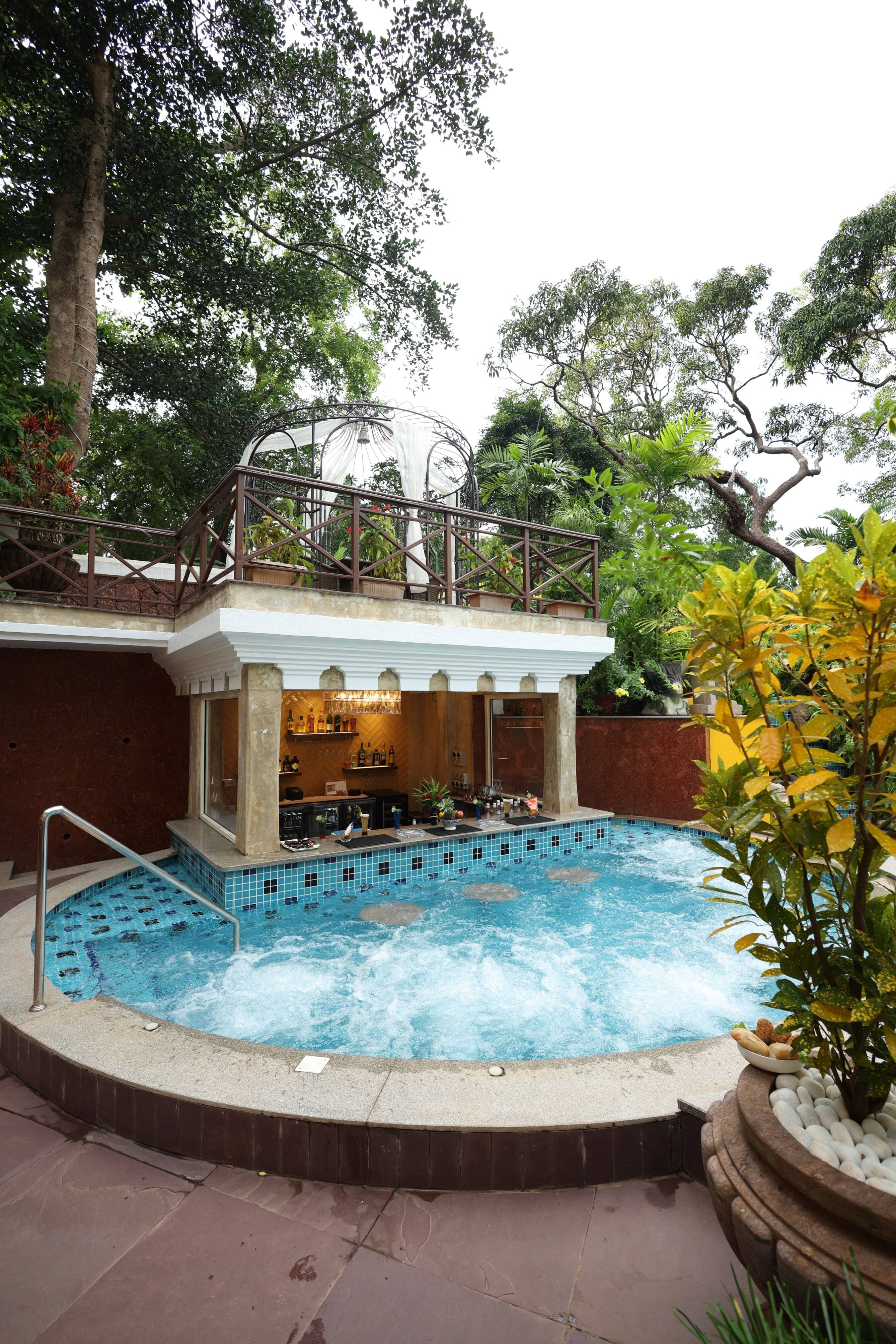The Jacuzzi Bar, Saligao, Goa | Zomato