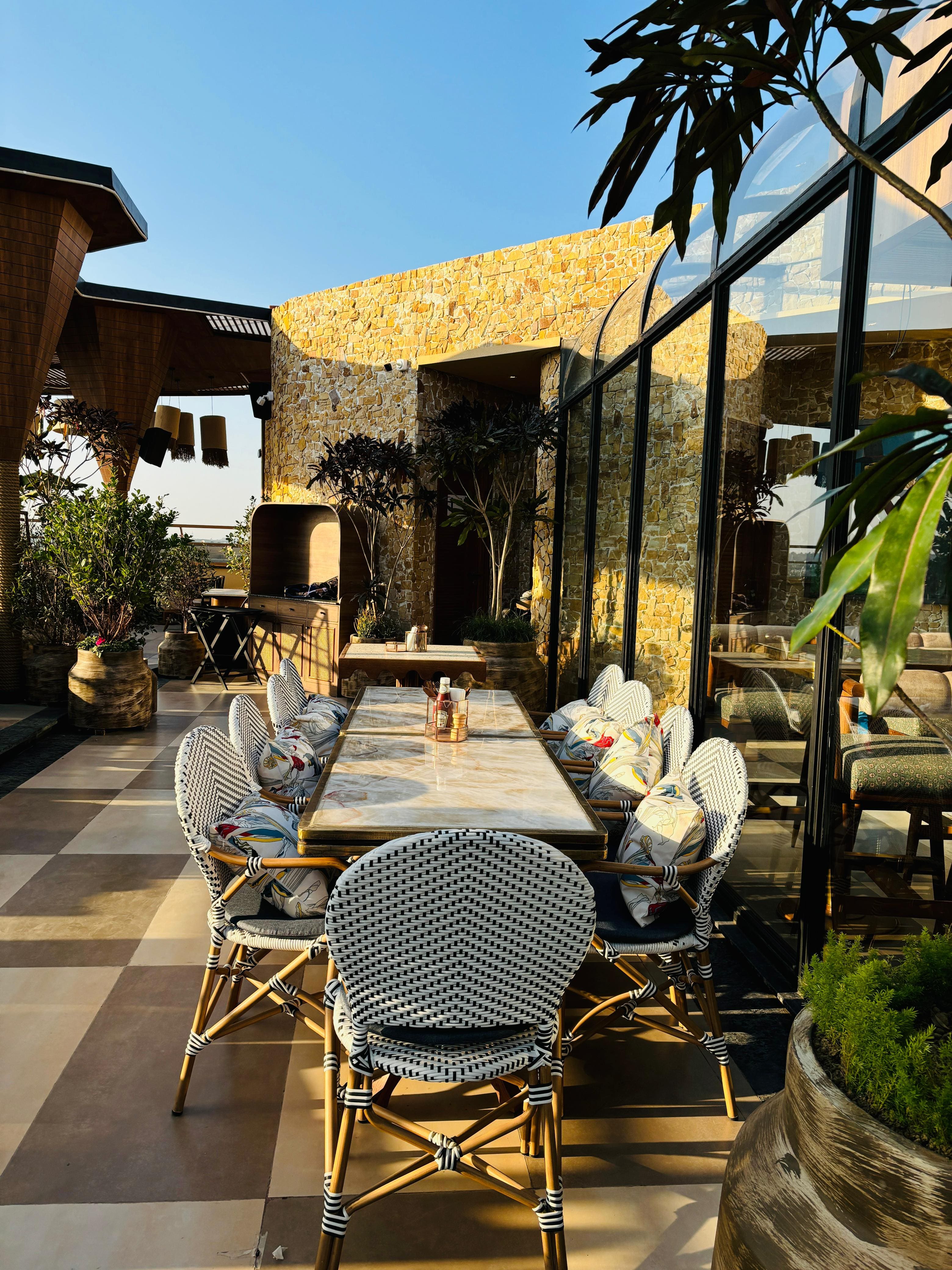 Molecule Air Bar, Suraj Kund, Faridabad | Zomato
