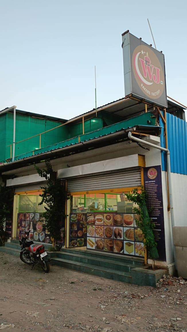 Cakes N Balloons Tha Cake Factory, Kothrud, Pune | Zomato