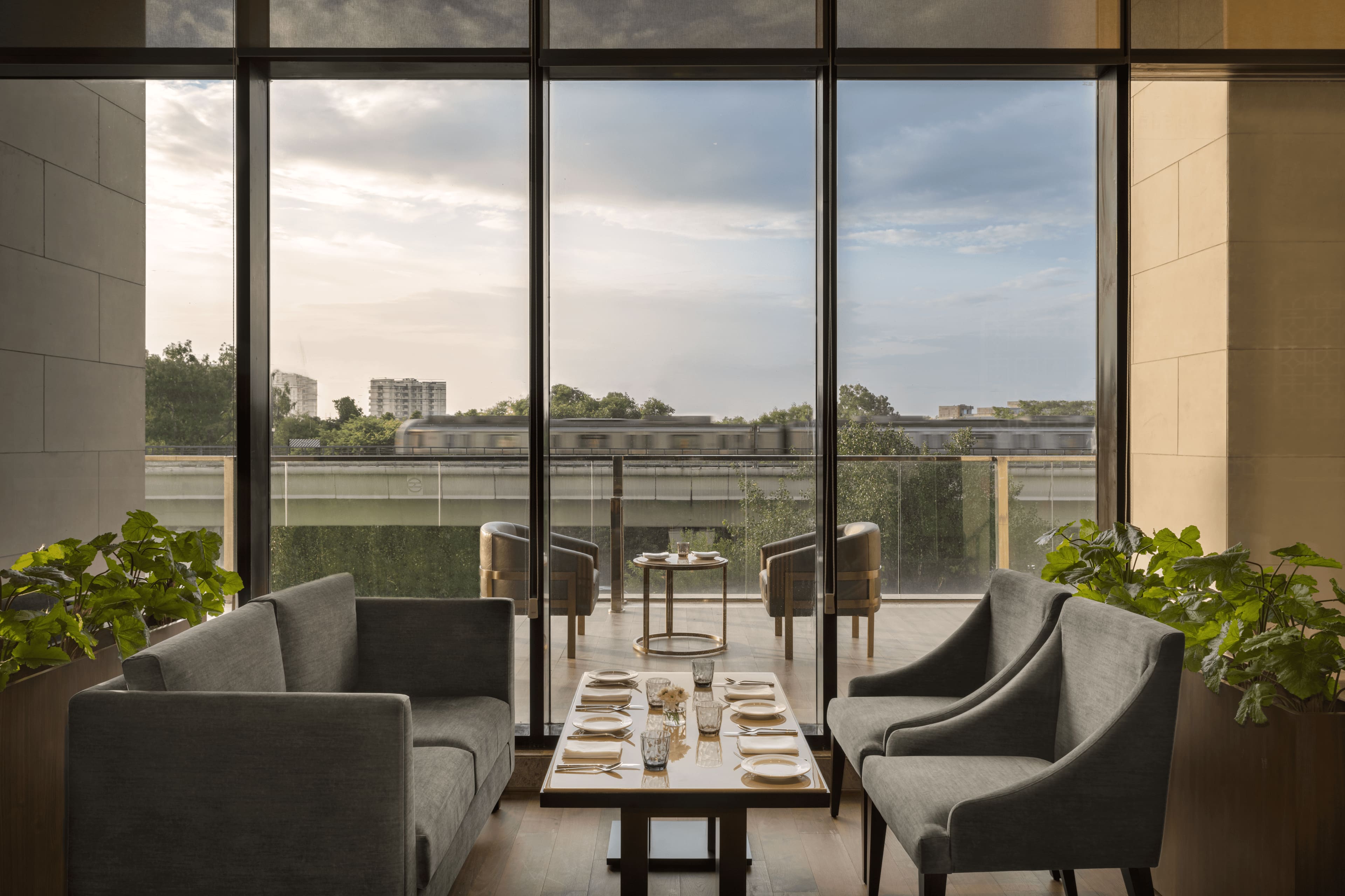 Lore - Radisson Hotel, MG Road, New Delhi | Zomato