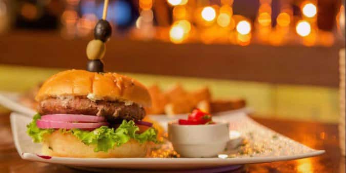 1 Oak Cafe & Bar, Defence Colony, New Delhi - Zomato