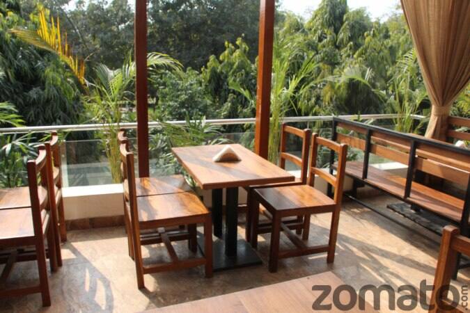 1 Oak Cafe & Bar Photos, Pictures of 1 Oak Cafe & Bar, Defence Colony ...