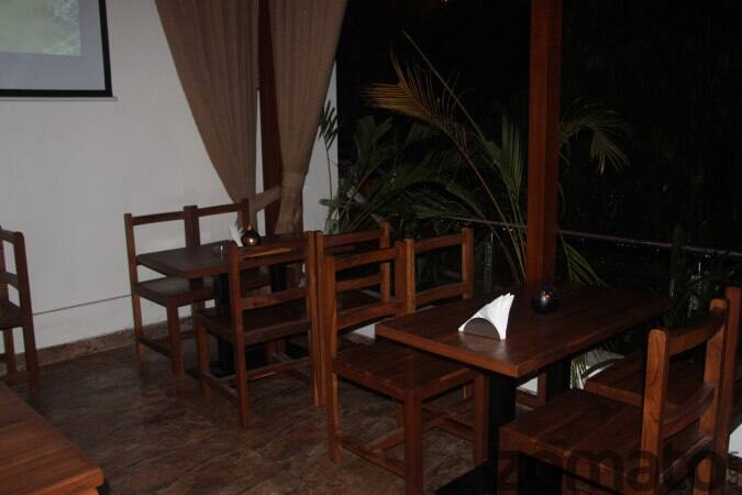 1 Oak Cafe & Bar Photos, Pictures of 1 Oak Cafe & Bar, Defence Colony ...