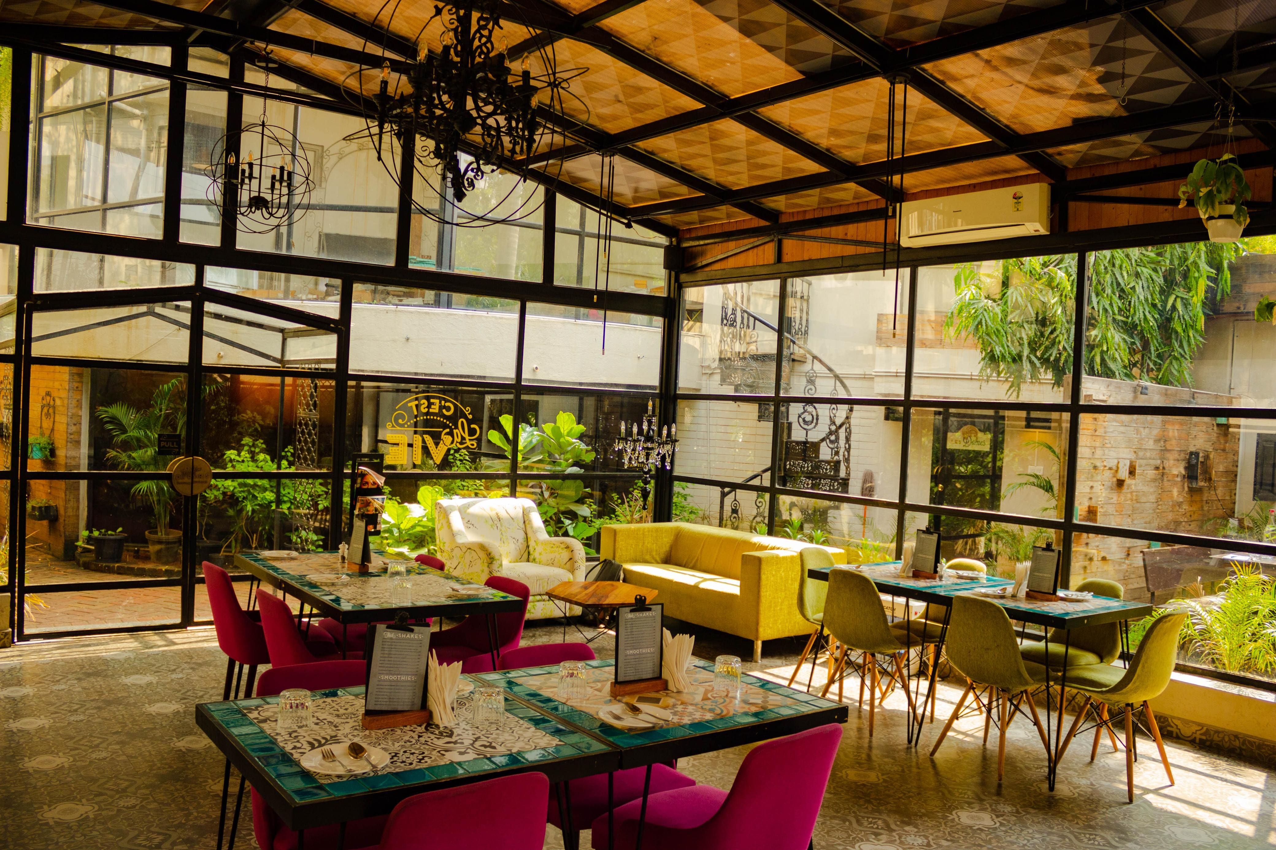 Menu of Cafe De Paris, Alwarpet, Chennai