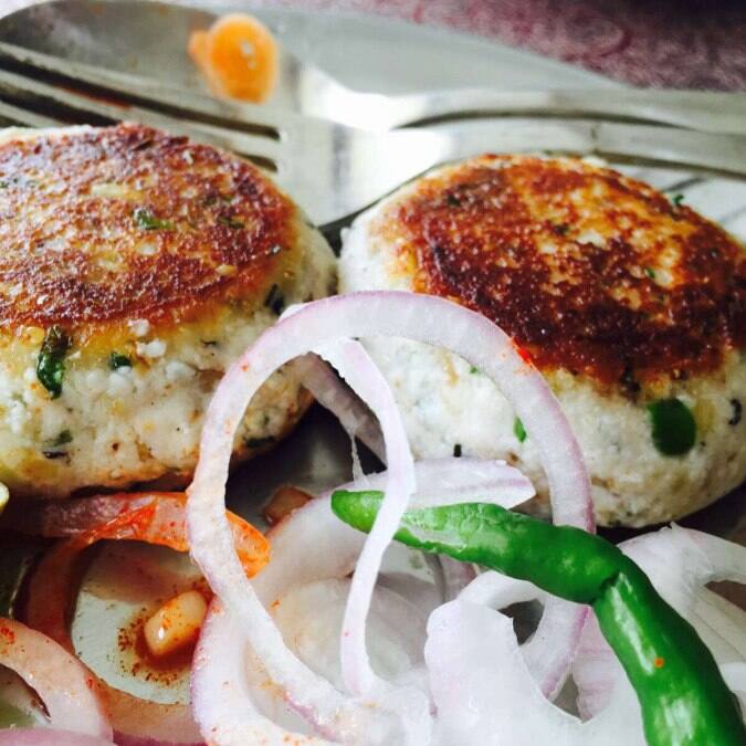 Falak Numa Restaurant - Hotel Clarks Avadh, Hazratganj, Lucknow - Zomato