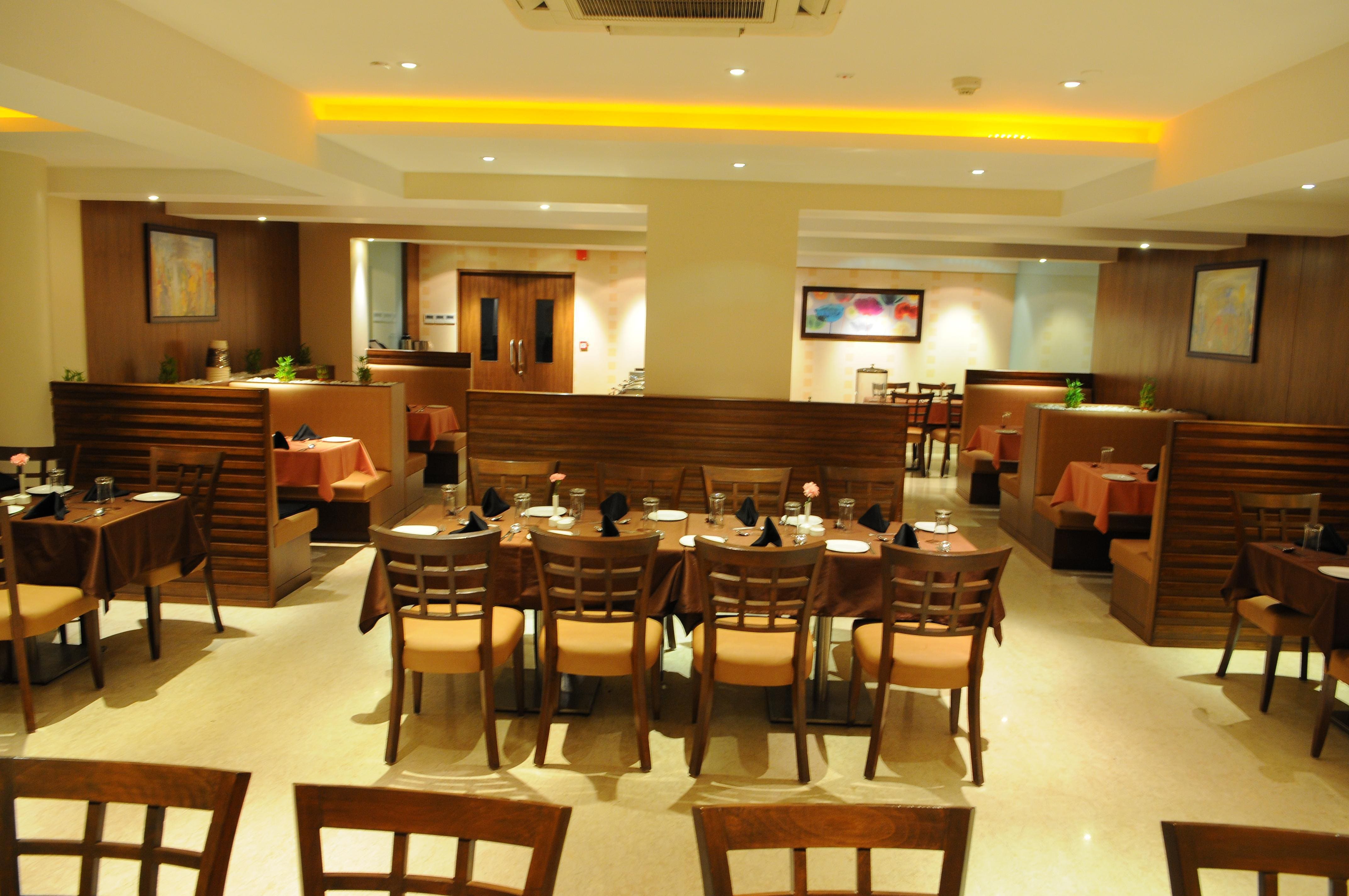 Flavours - The Grand Solitaire Hotel, Paradise Circle order online - Zomato