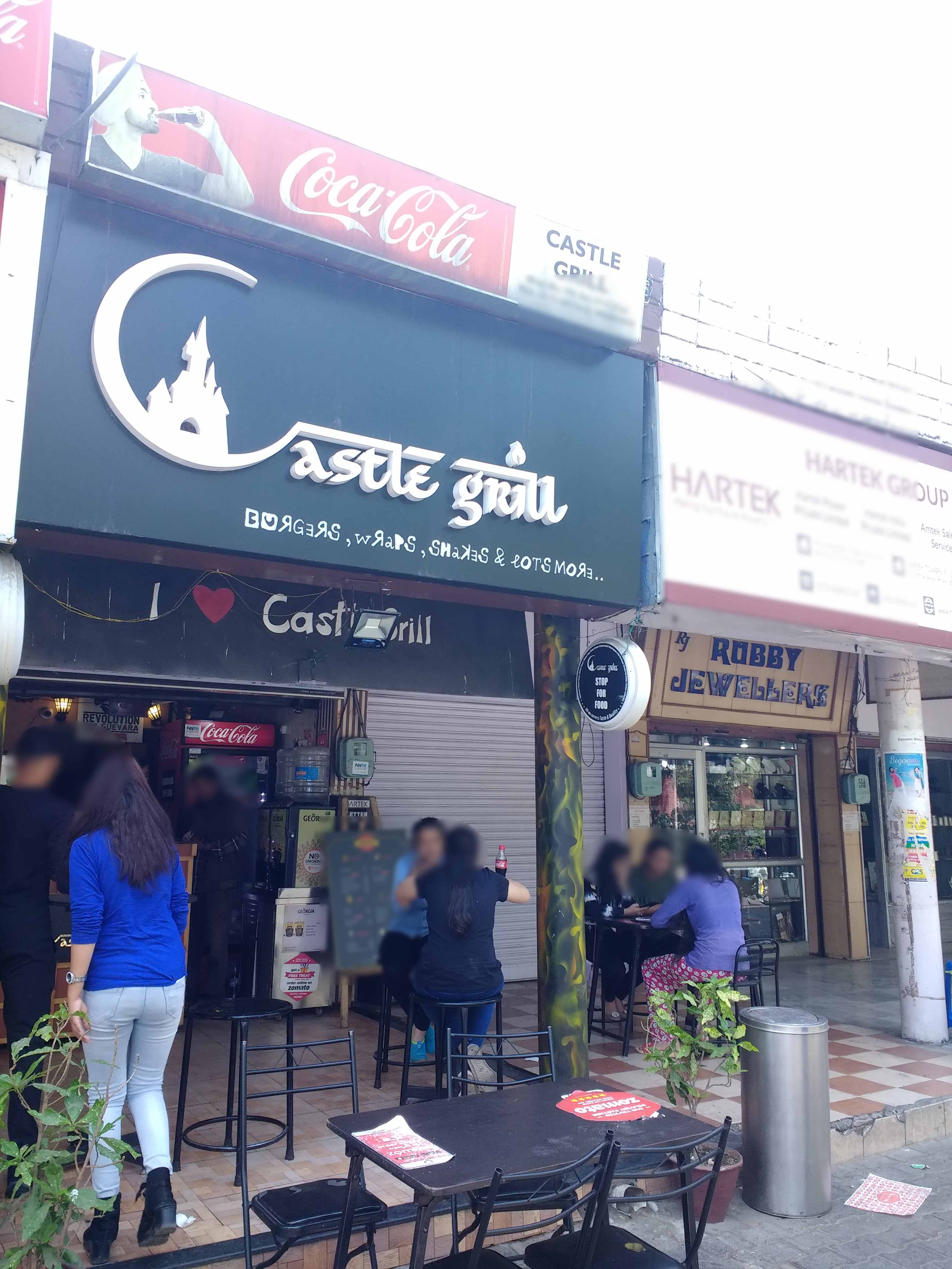 Castle Grill, Sector 37, Chandigarh