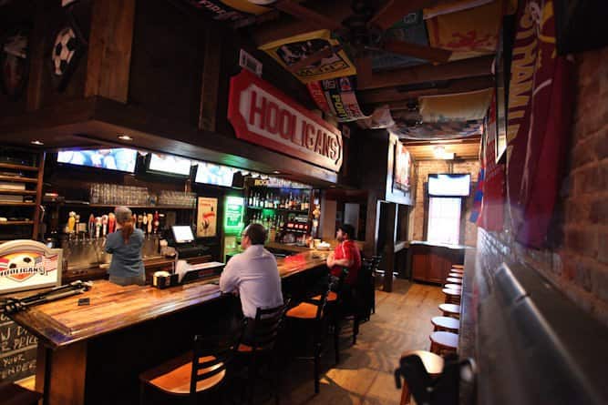 Courtyard Hooligans, Third Ward, Charlotte - Urbanspoon/Zomato