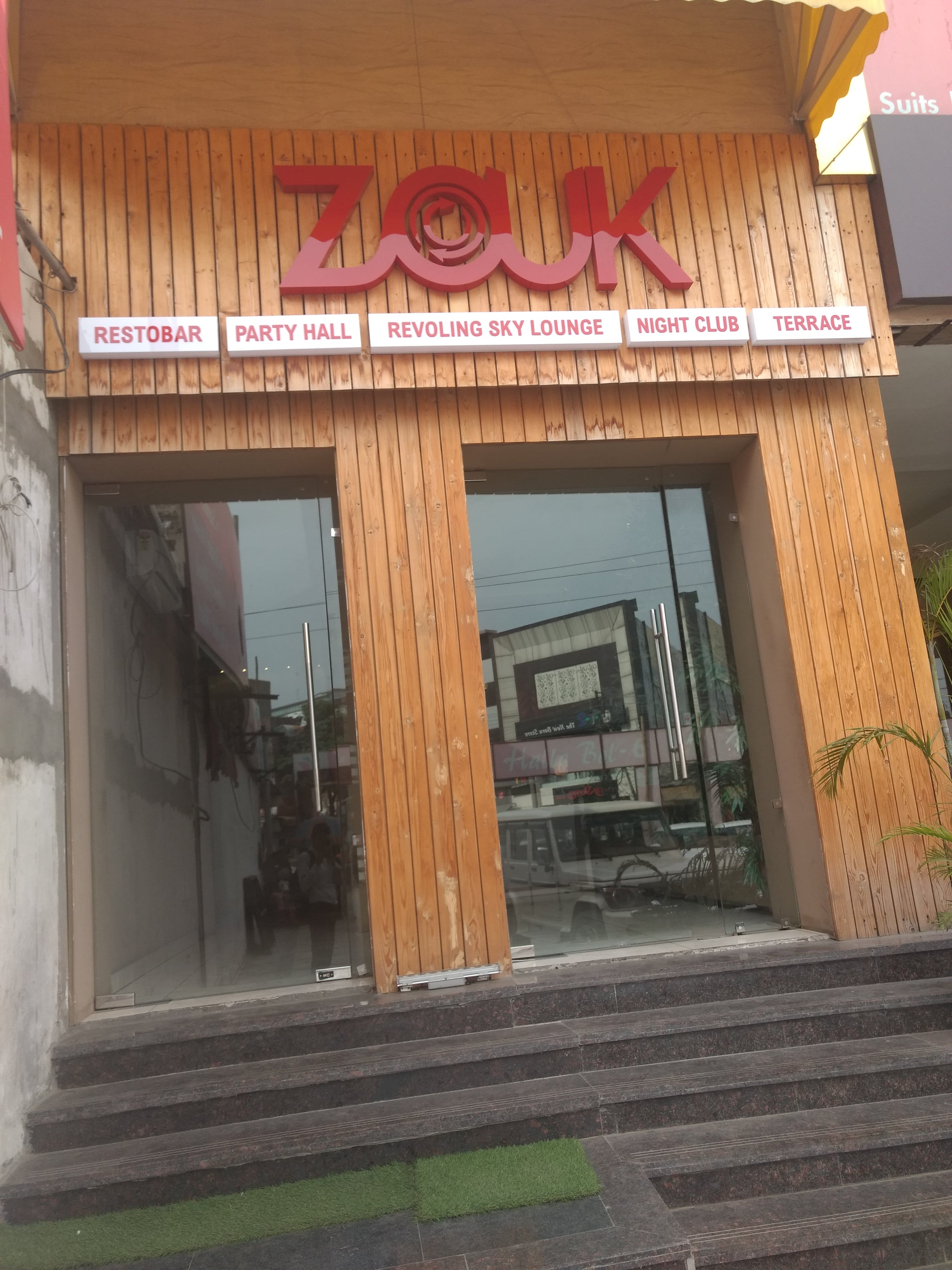 Zouk, Civil Lines, Ludhiana | Zomato