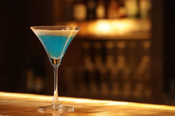 Gulp The Bar - Golden Tulip Essential, MI Road, Jaipur - Zomato