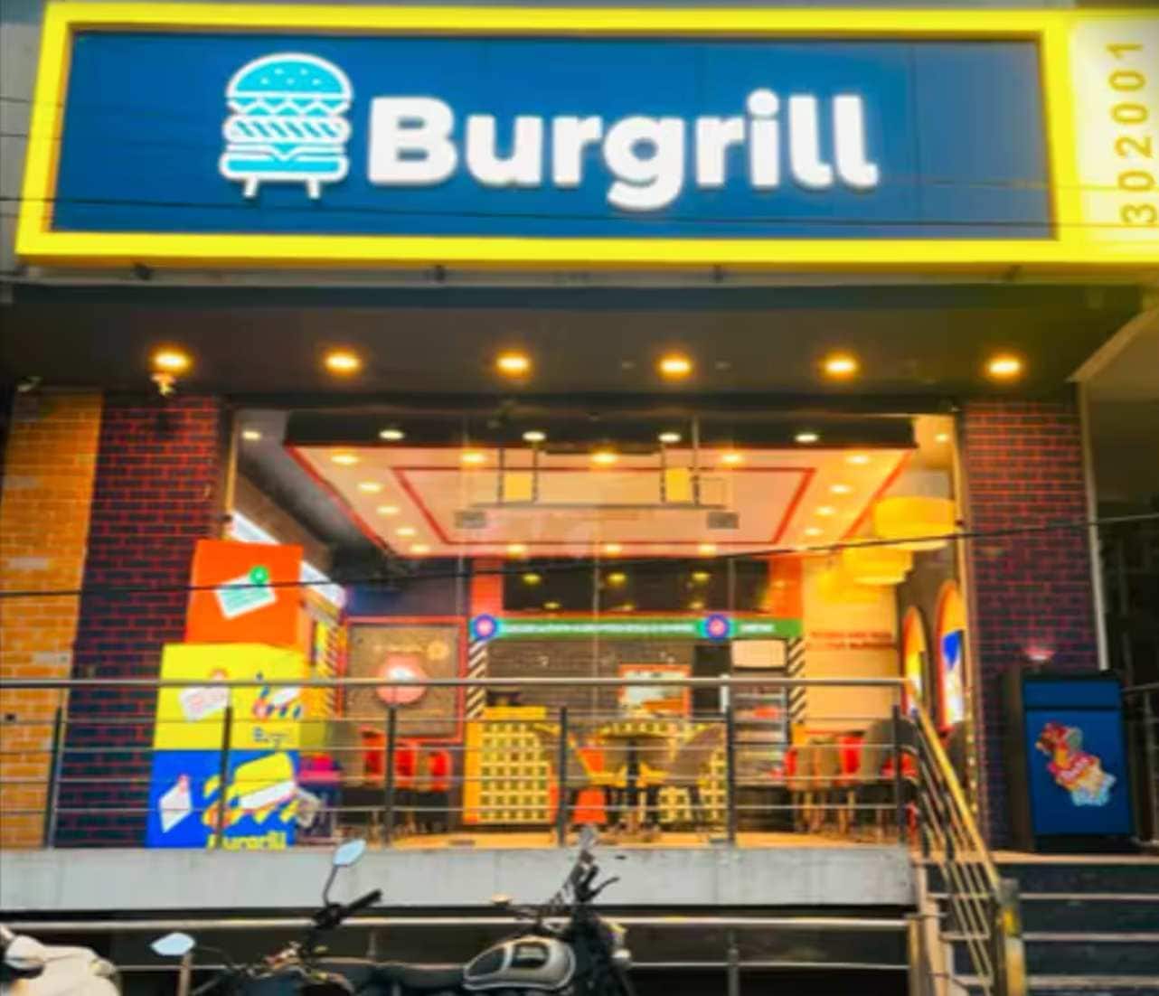 Burgrill - The Win Win Burger, Delhi University-GTB Nagar, New Delhi ...