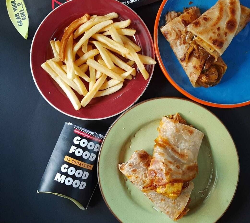 Roll Hub, Sector 23 order online - Zomato