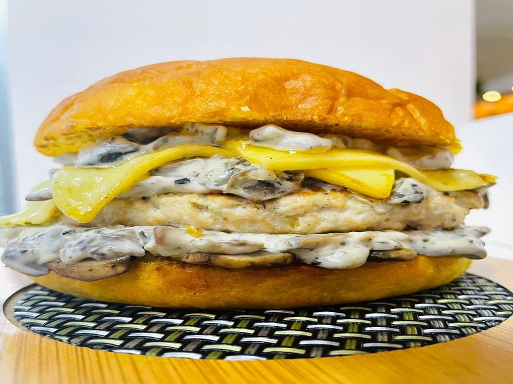 Mozon Burger, Koramangala 5th Block order online - Zomato