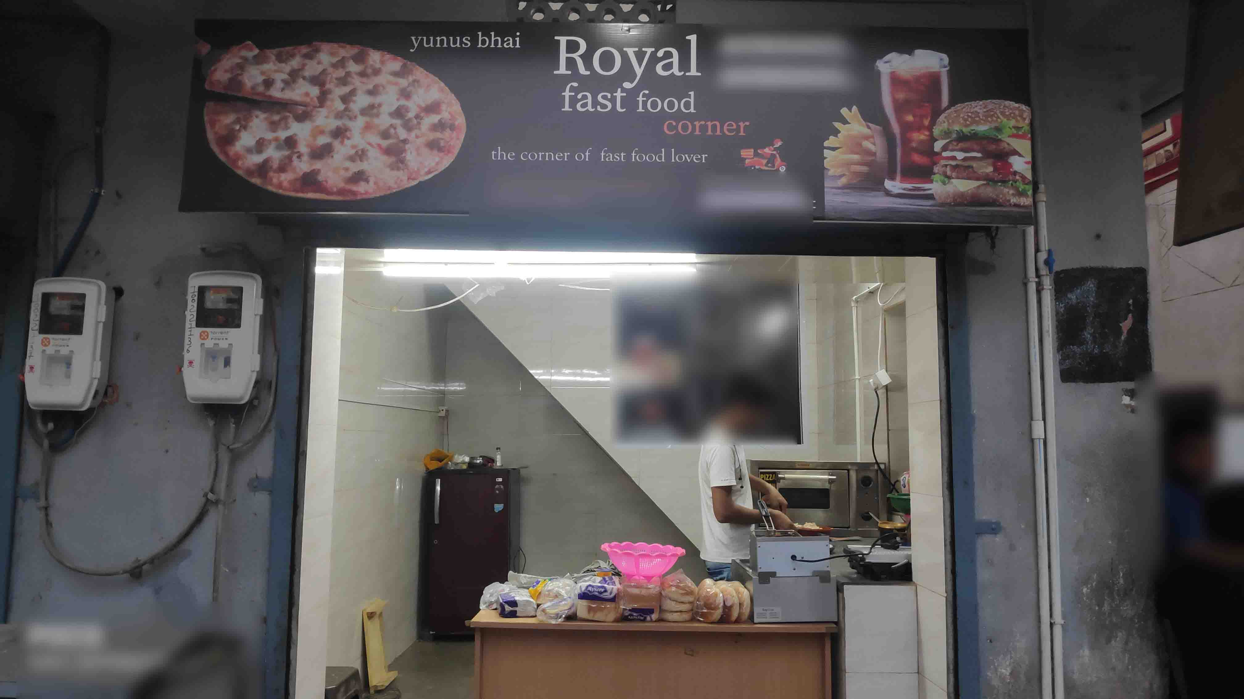 Royal Fast Food Corner, Kankaria, Ahmedabad | Zomato