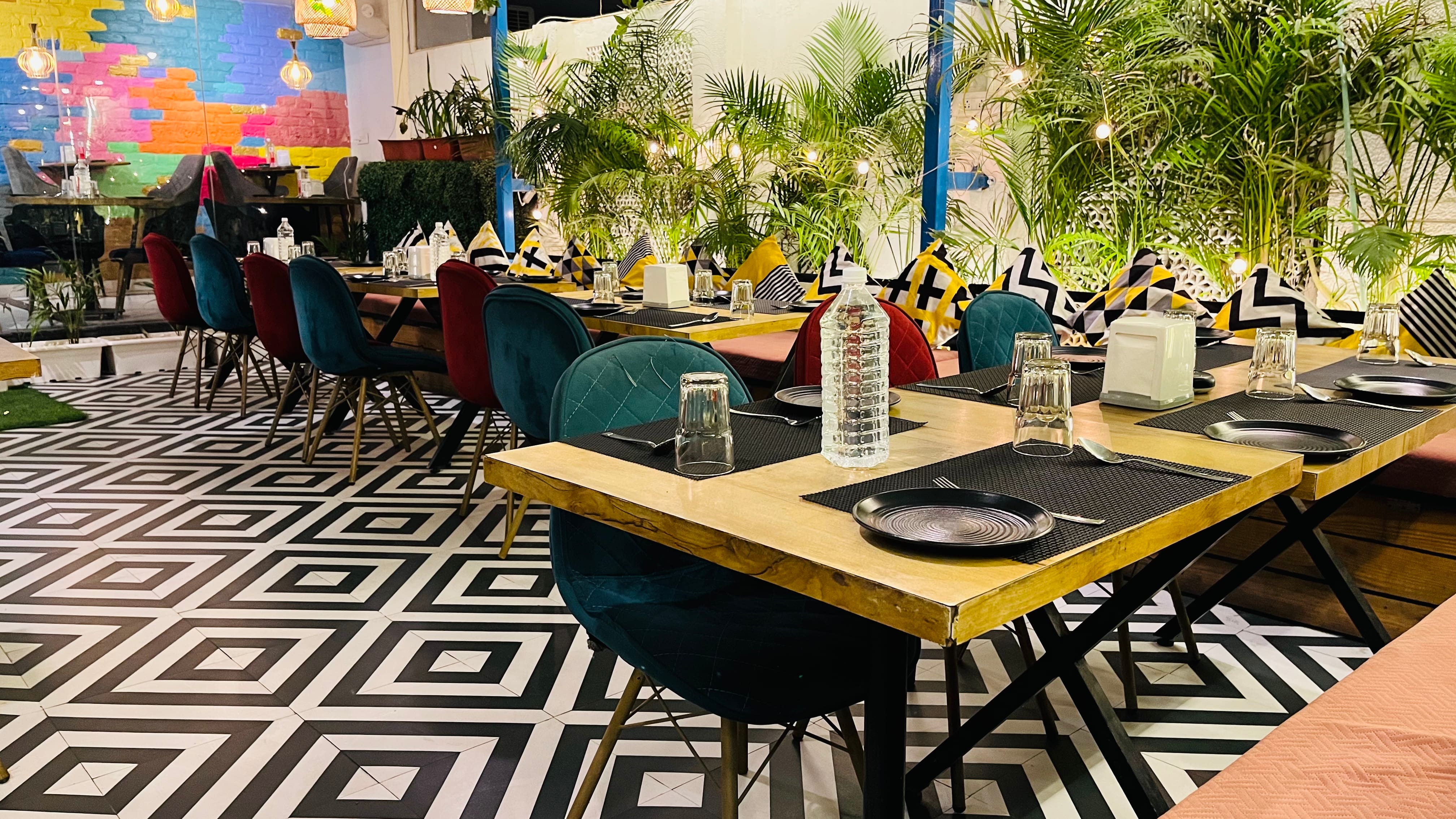 Book table and online reservation at Gran Sabor Bistro, Vaishali Nagar ...