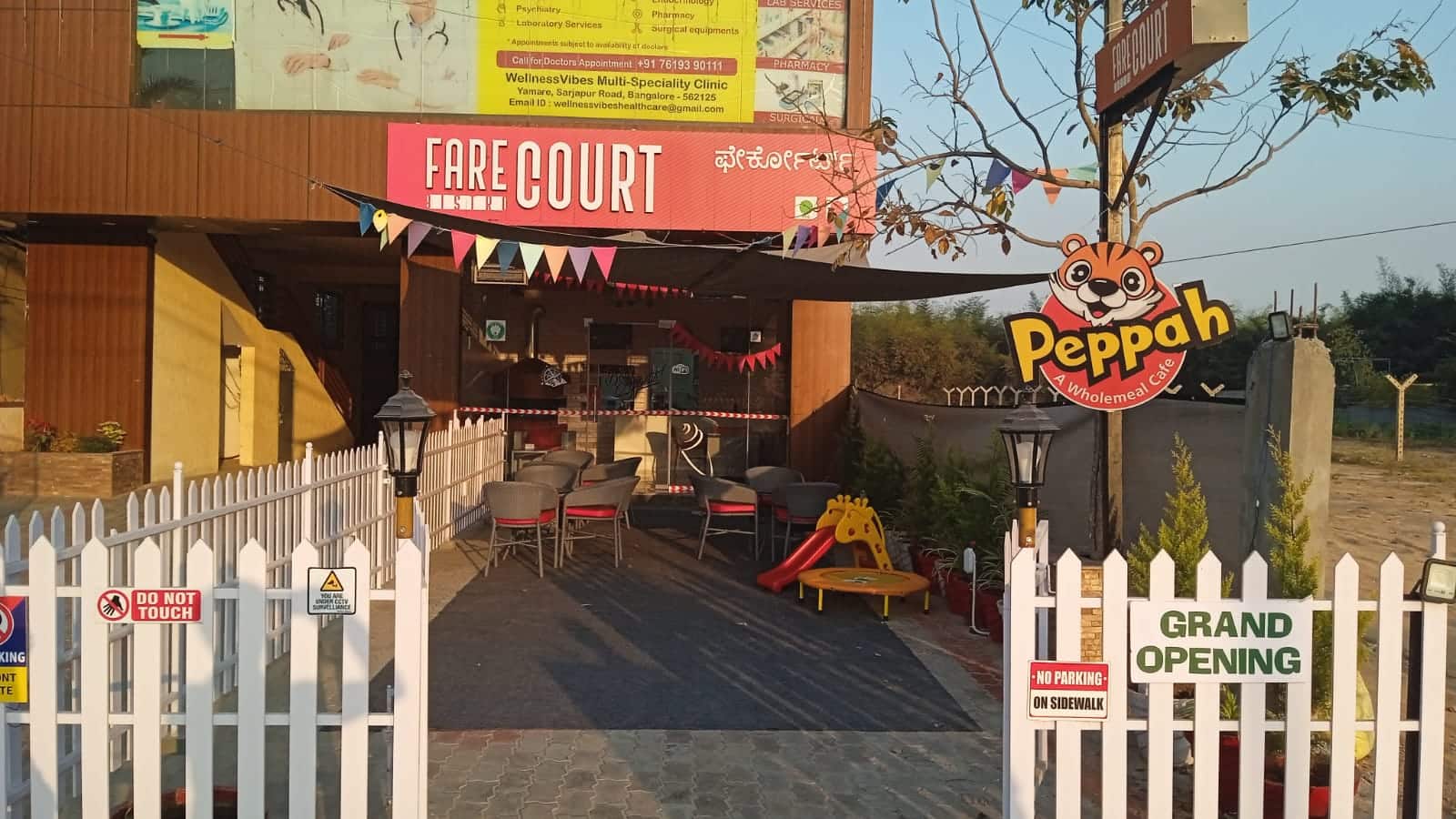 Farecourt Bistro, Koramangala 4th Block, Bangalore | Zomato