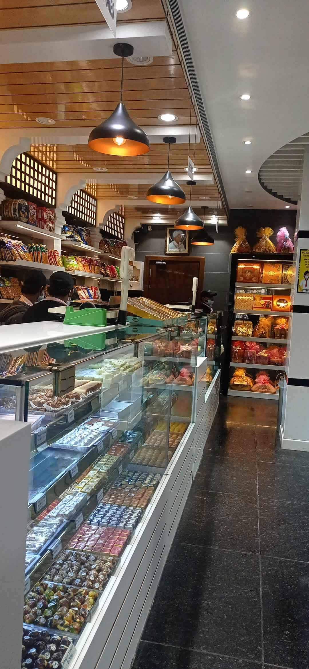 Aggarwal Sweet Palace, Shalimar Bagh order online - Zomato