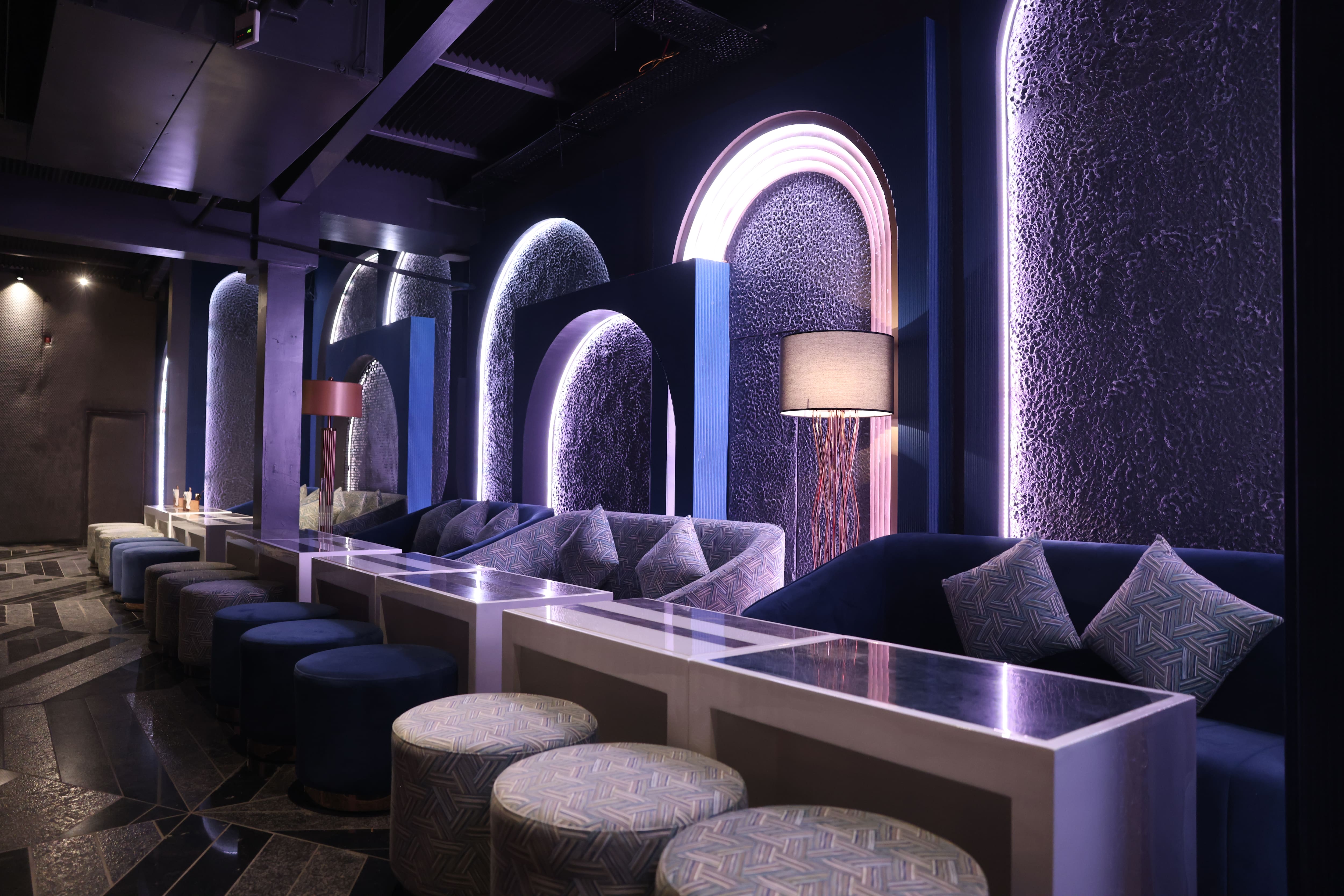 Book Table And Online Reservation At Drunken Teddy Elgin Kolkata