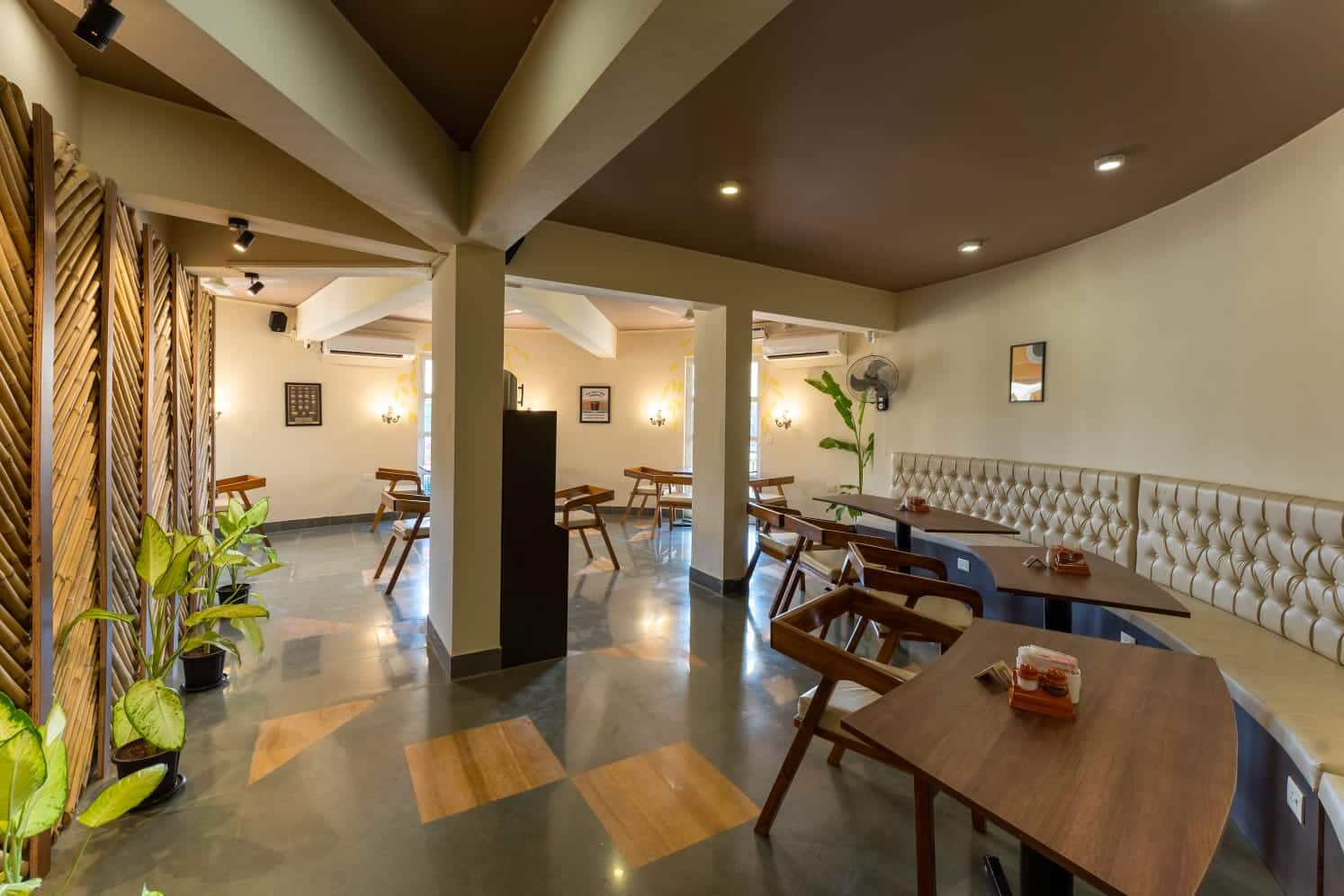 Caravela Cafe And Bistro, Margao order online - Zomato