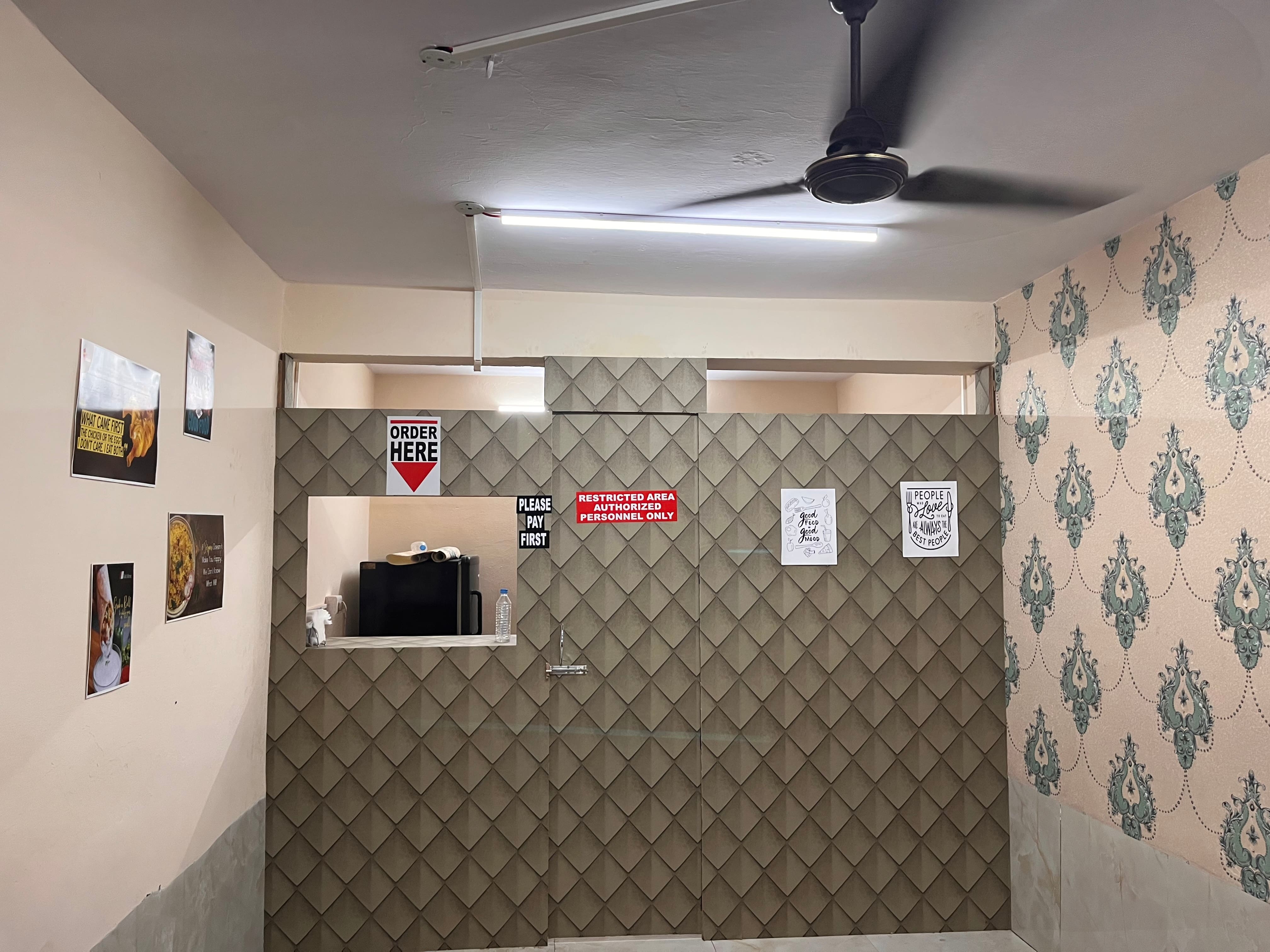 The Roll Hub, Sapna Sangeeta order online - Zomato