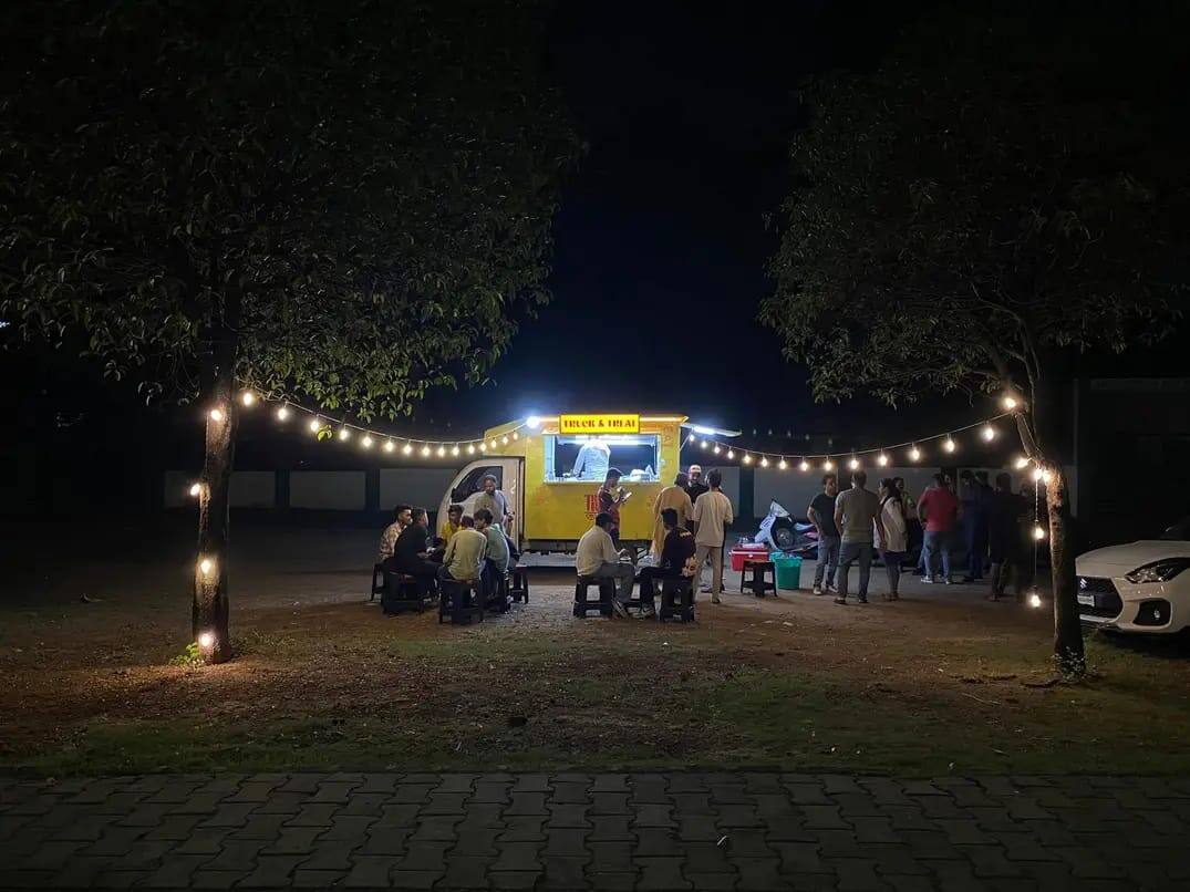 Truck & Treat, Bistupur, Jamshedpur | Zomato