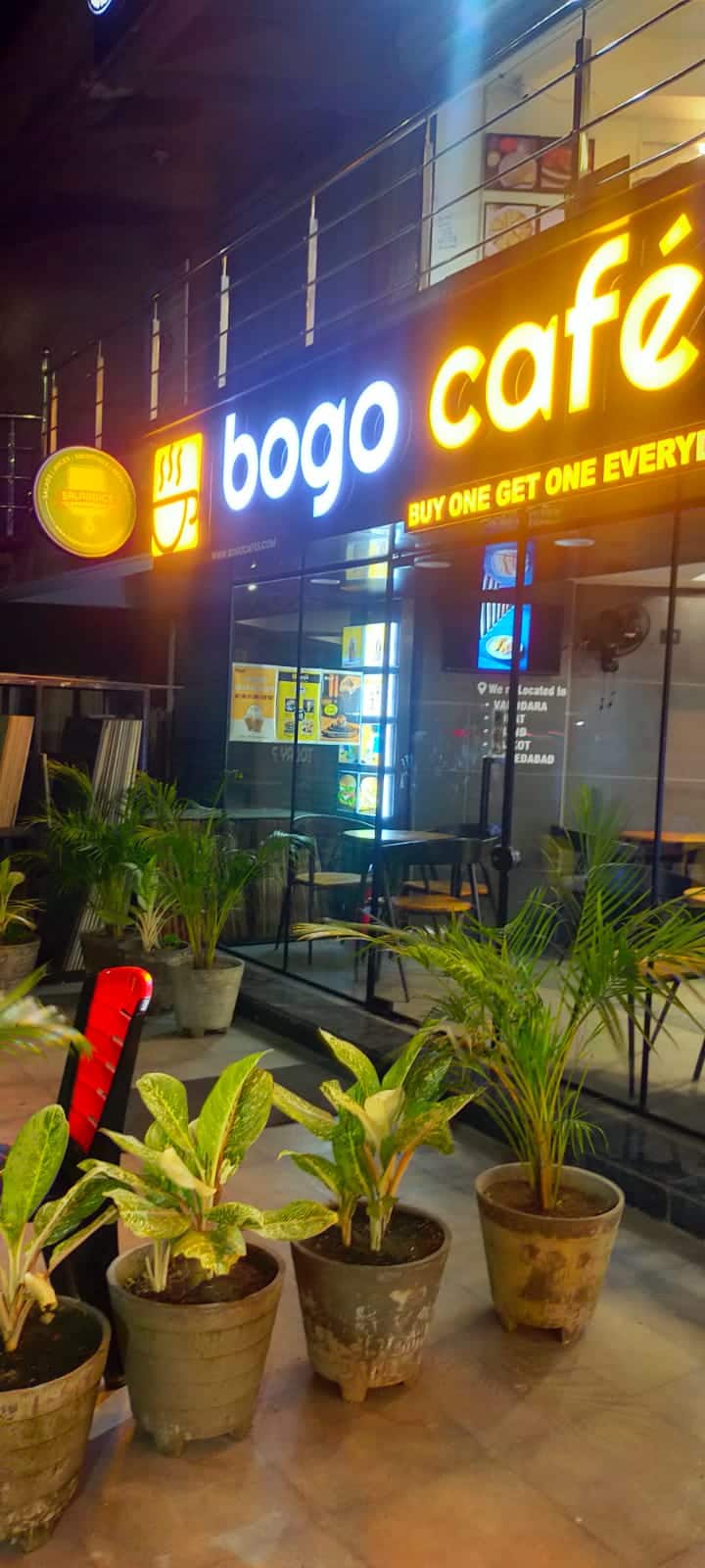 Bogo Cafe, Piplod, Surat | Zomato