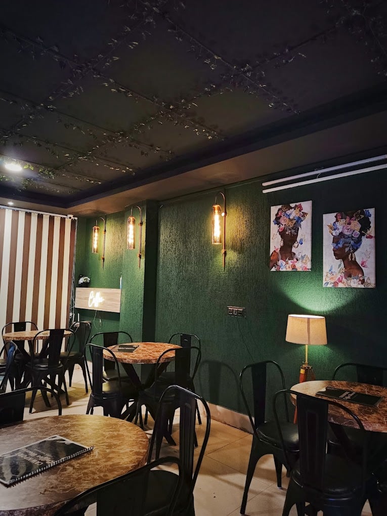 Cawnpore Coffee House Cafe & Bakehouse, Saket Nagar, Kanpur | Zomato