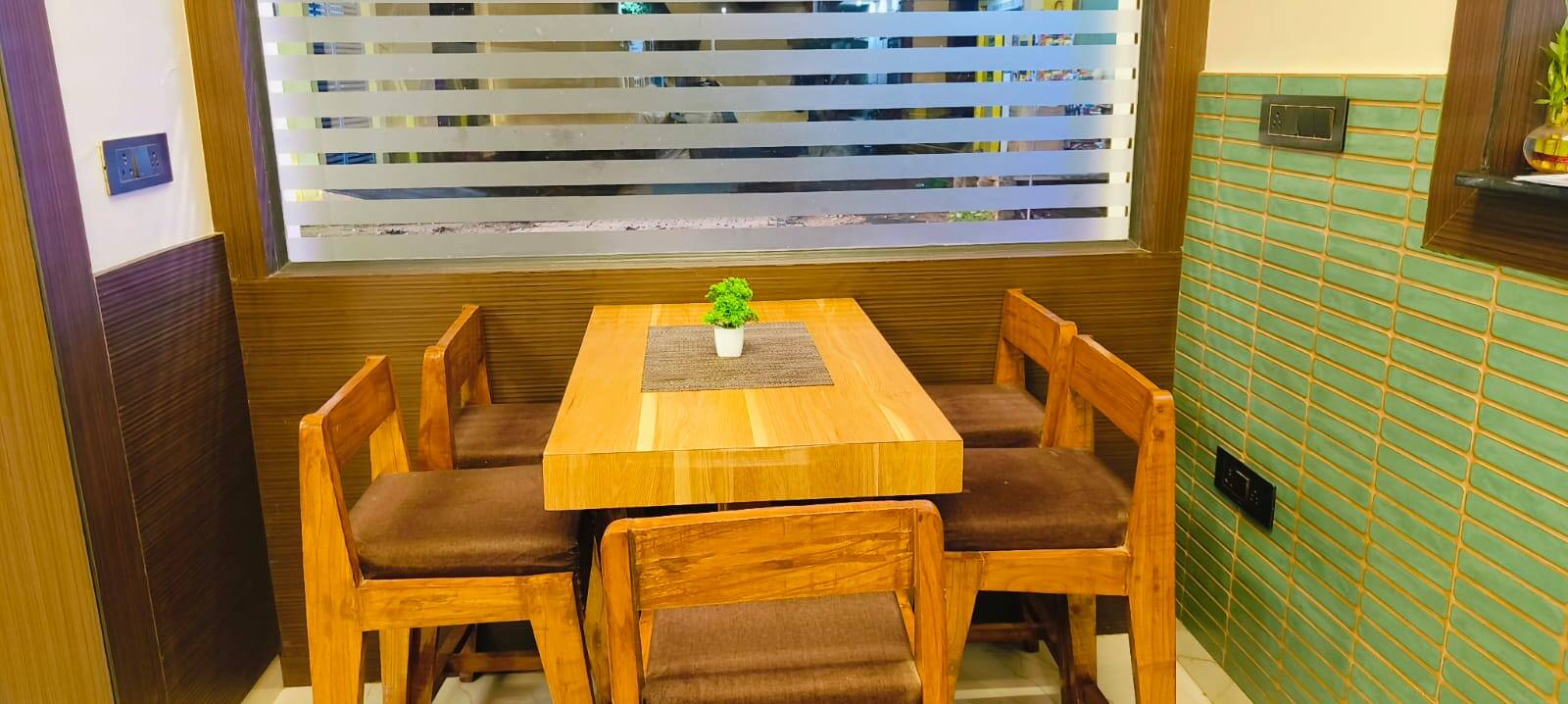 Mint Cafe, Lohamandi, Agra | Zomato