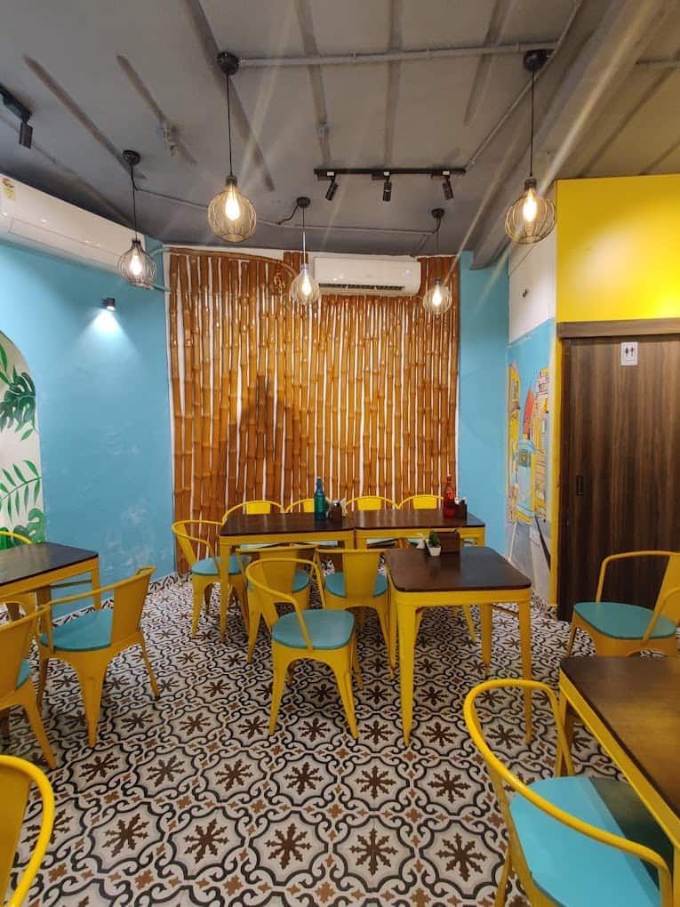 Chai Table, Paddapukur order online - Zomato